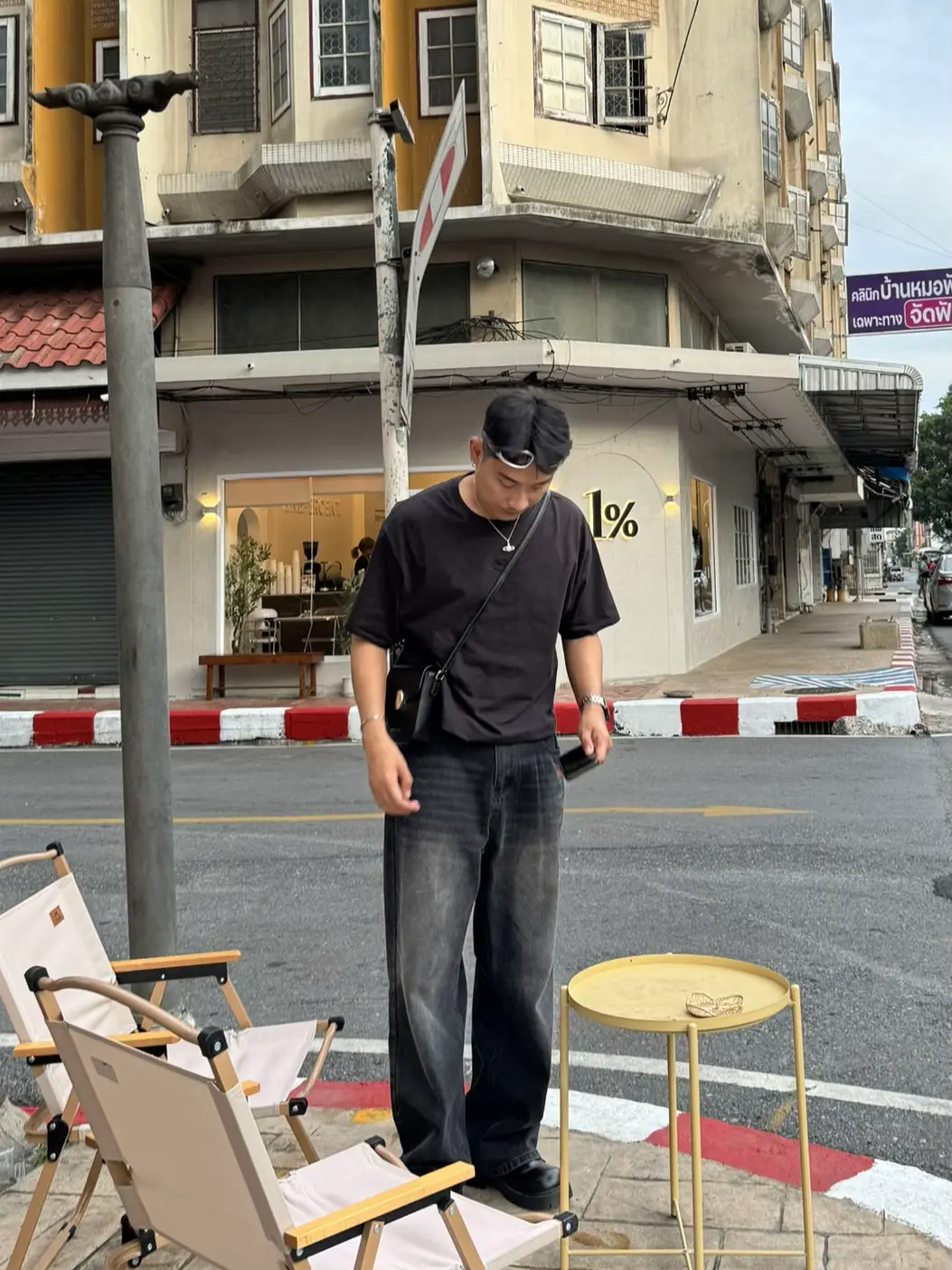 ไอเดียแต่งตัวผู้ชาย “เสื้อยืดครอป” | แกลเลอรีที่โพสต์โดย Mick_gsn | Lemon8