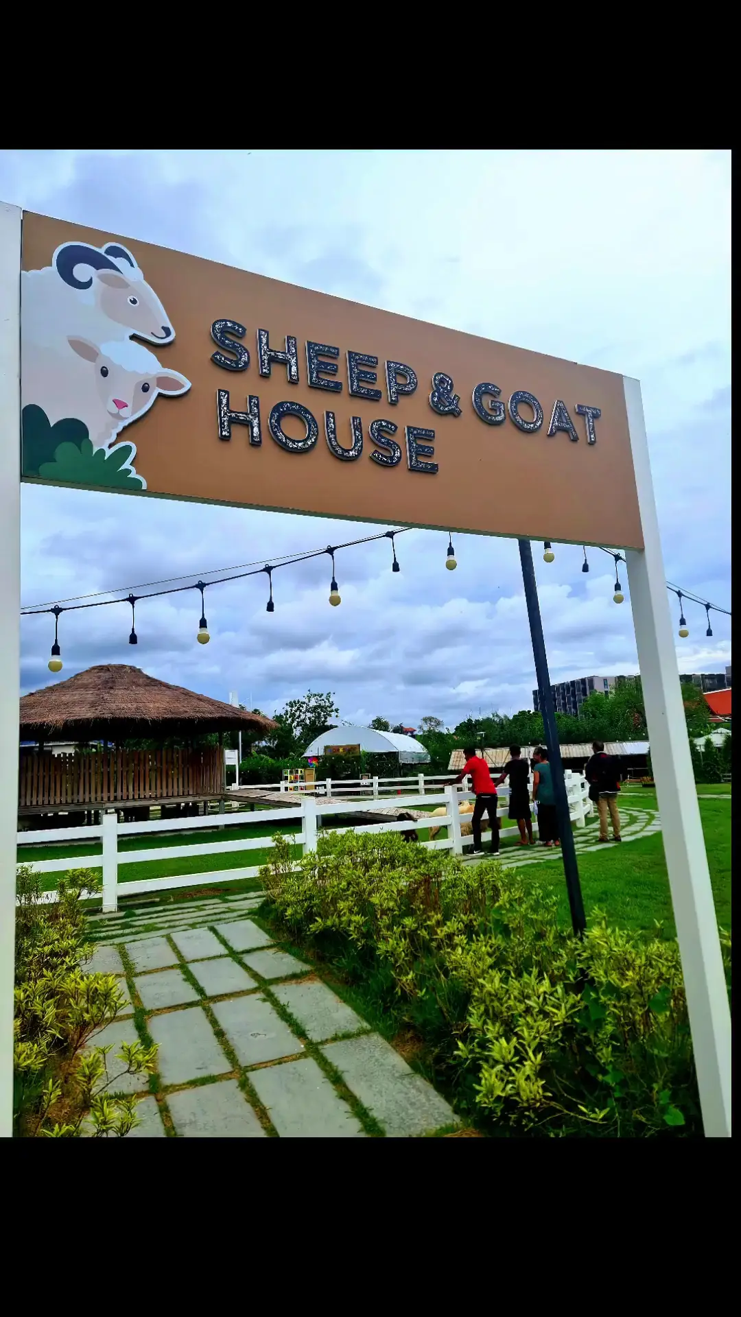 พักผ่อนวันหยุด ที่ Sansiri Backyard | วิดีโอที่เผยแพร่โดย ProuD ProP ...