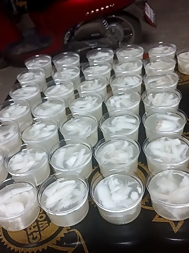 #วุ้นมะพร้าวน้ำหอม มีใครชอบแบบ | แกลเลอรีที่โพสต์โดย Chariya Sk | Lemon8