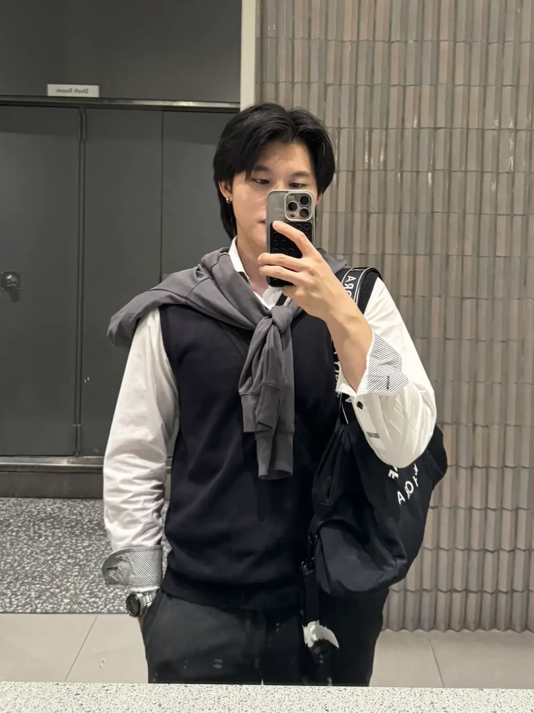 OOTD แนว preppy style | แกลเลอรีที่โพสต์โดย Petch Sakdithat | Lemon8