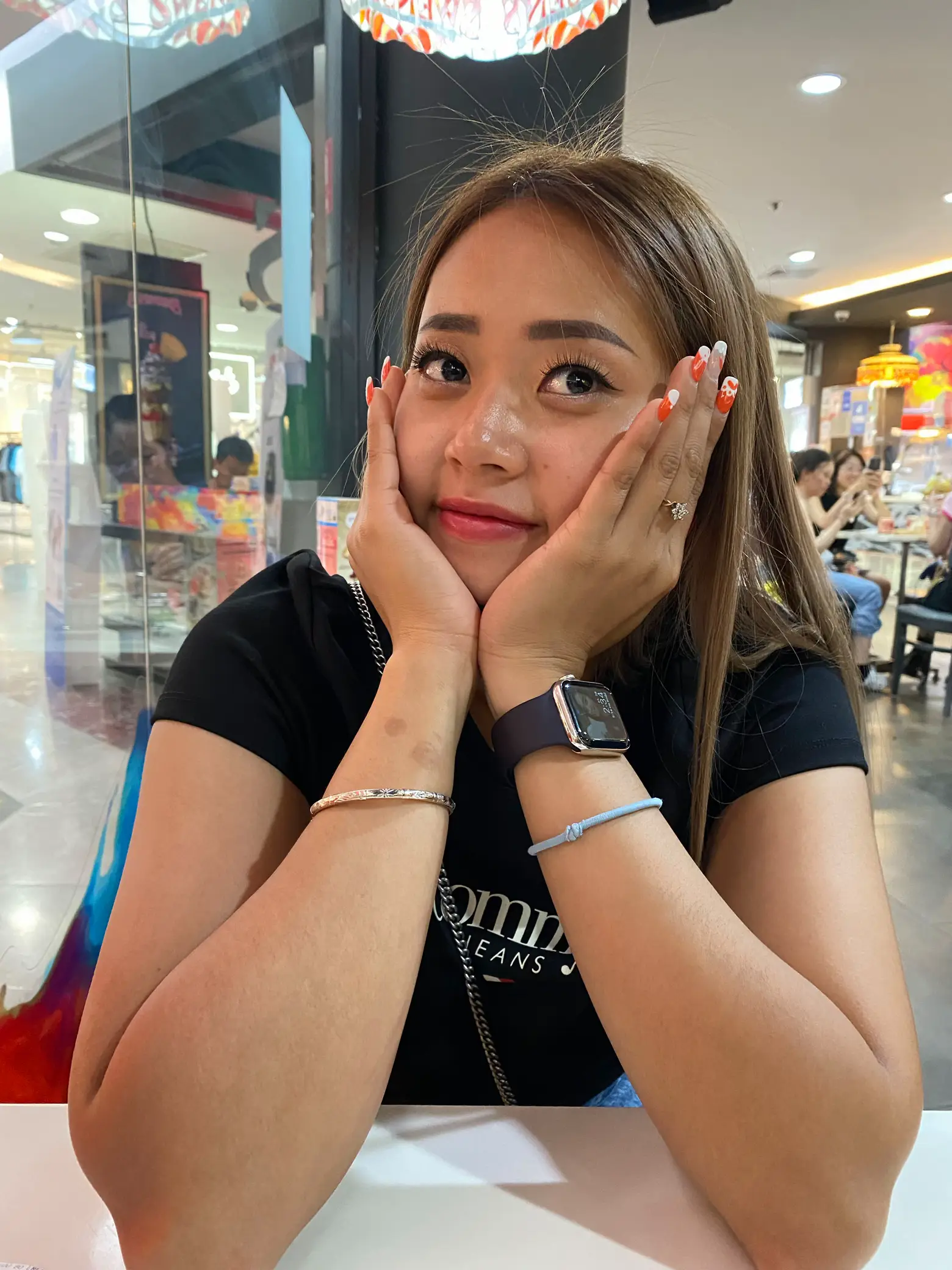 แนะนำหน่อยค่ะ ใช้อะไรก็ไม่ขาว | แกลเลอรีที่โพสต์โดย Poppy | Lemon8