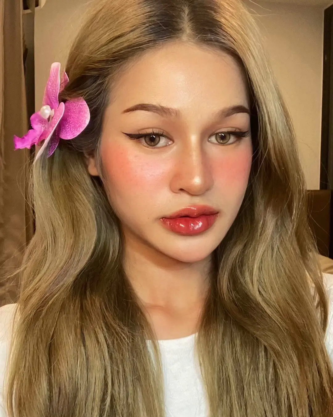 แต่งหน้ากันค้าา | แกลเลอรีที่โพสต์โดย giineskhing | Lemon8