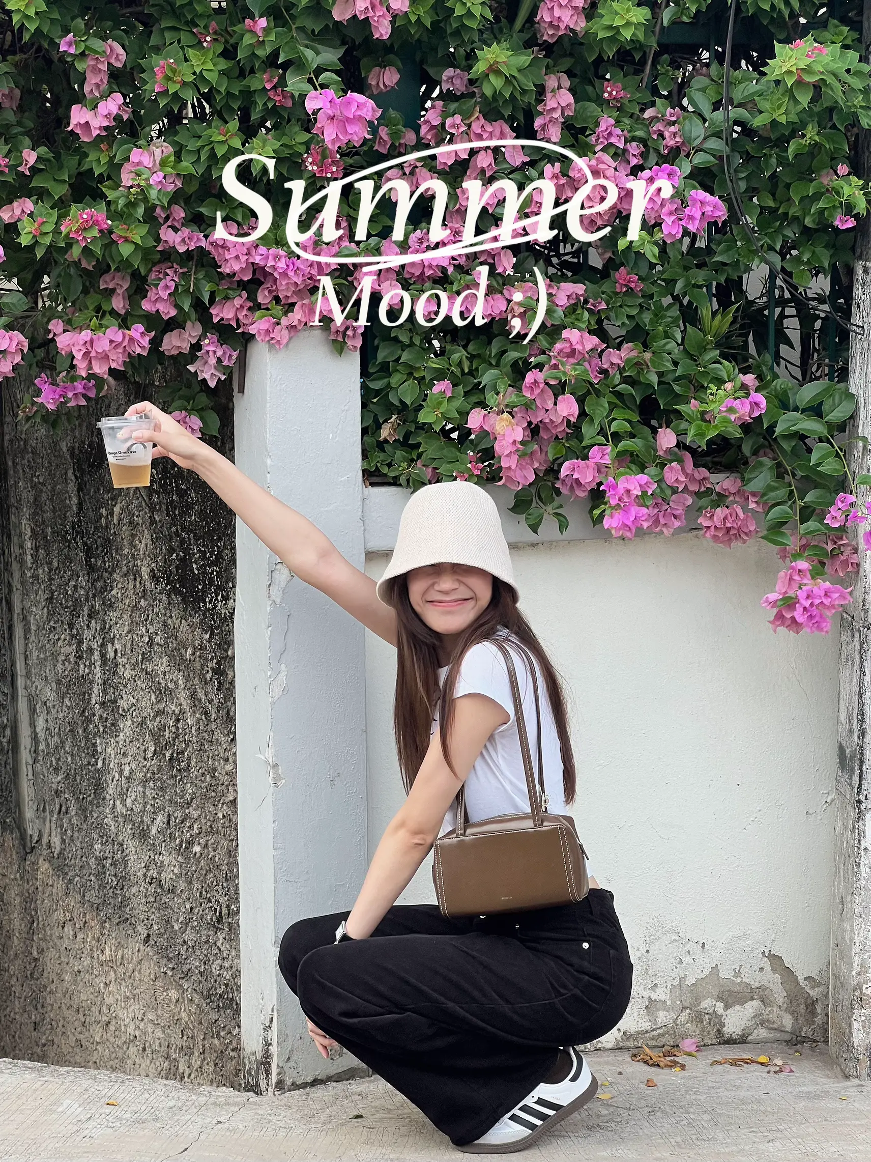 Summer mood ถ่ายรูปกับดอกเฟื่องฟ้า 🐽💐💓 | แกลเลอรีที่โพสต์โดย Tiwa | Lemon8