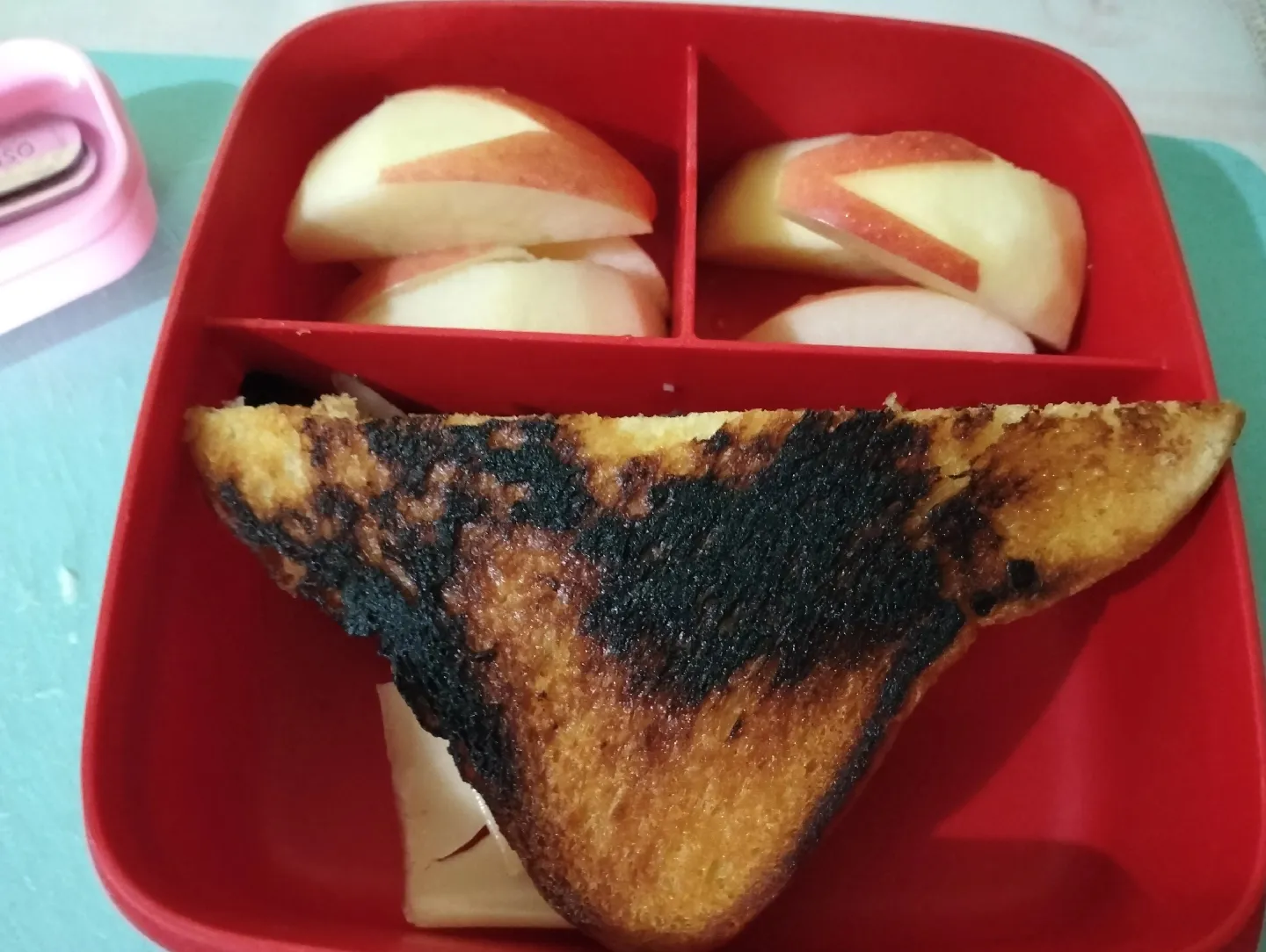Toast keju,selada,tumis jamur dan telur plus buah | Galeri diposting ...