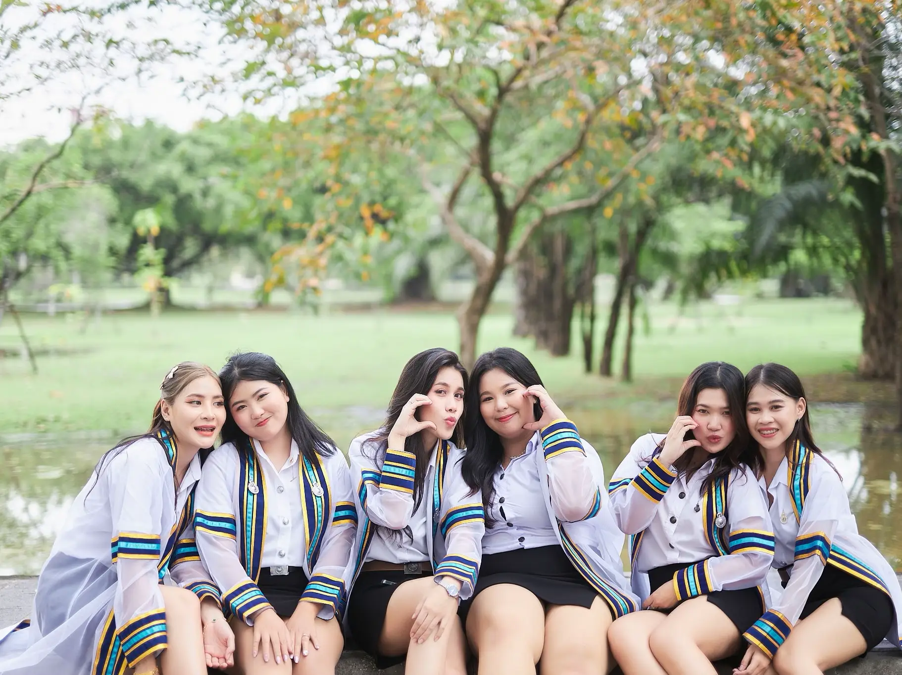 เทศกาลรับปริญญาเอยปริญญาใจ🫶🏻 | แกลเลอรีที่โพสต์โดย Lookkaew | Lemon8