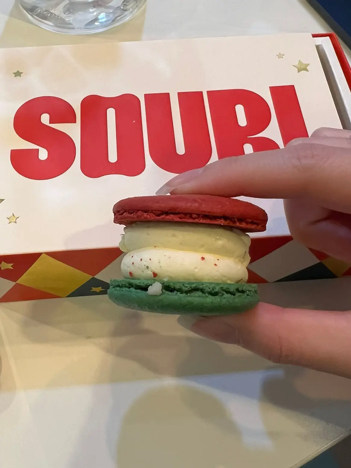 Souri macarons🎅🏼🎄รีวิวตรงๆแบบไม่อวยย!! | แกลเลอรีที่โพสต์โดย mimipmk ...