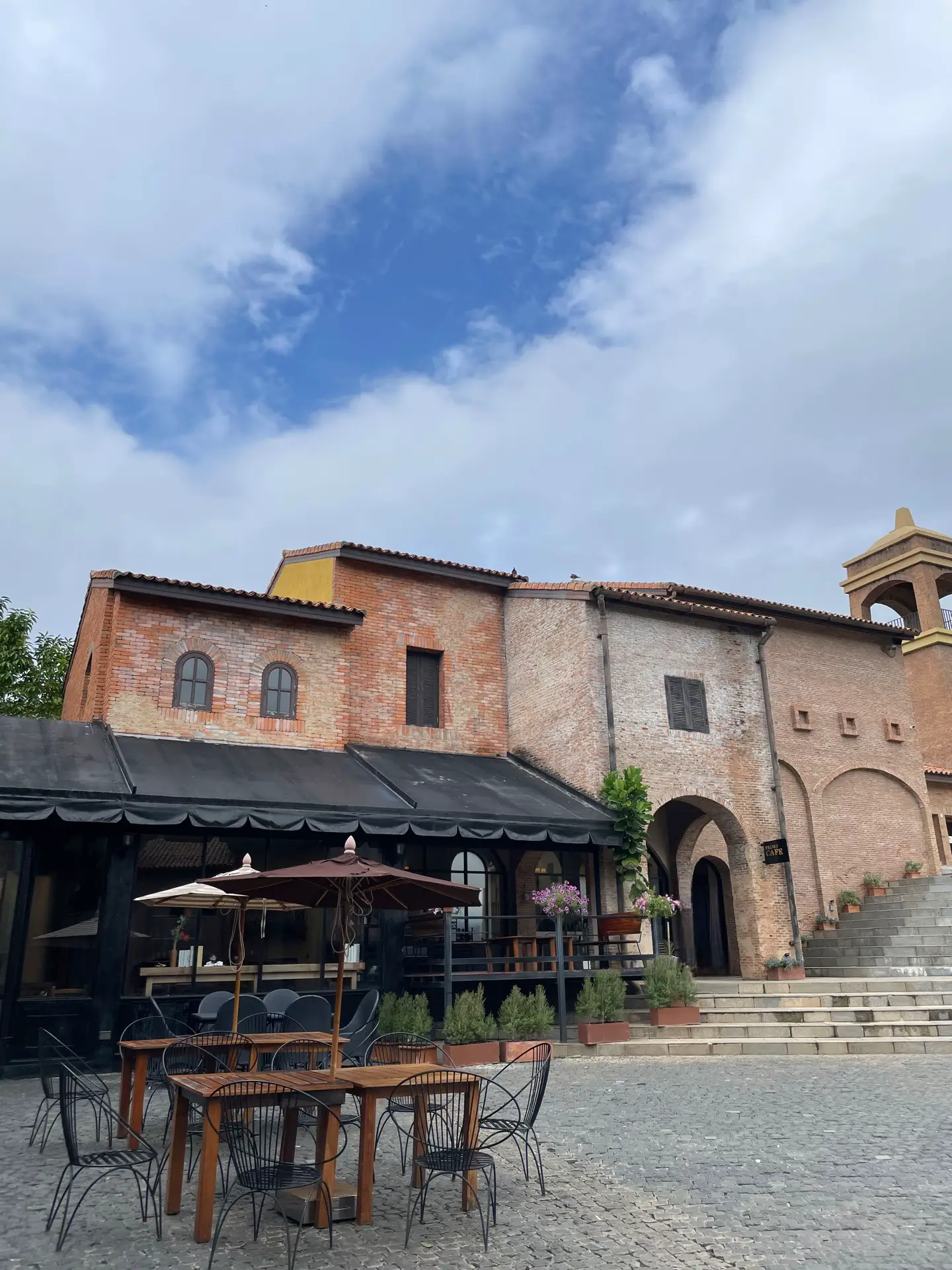 Primo Piazza | แกลเลอรีที่โพสต์โดย Lalida☁️ | Lemon8