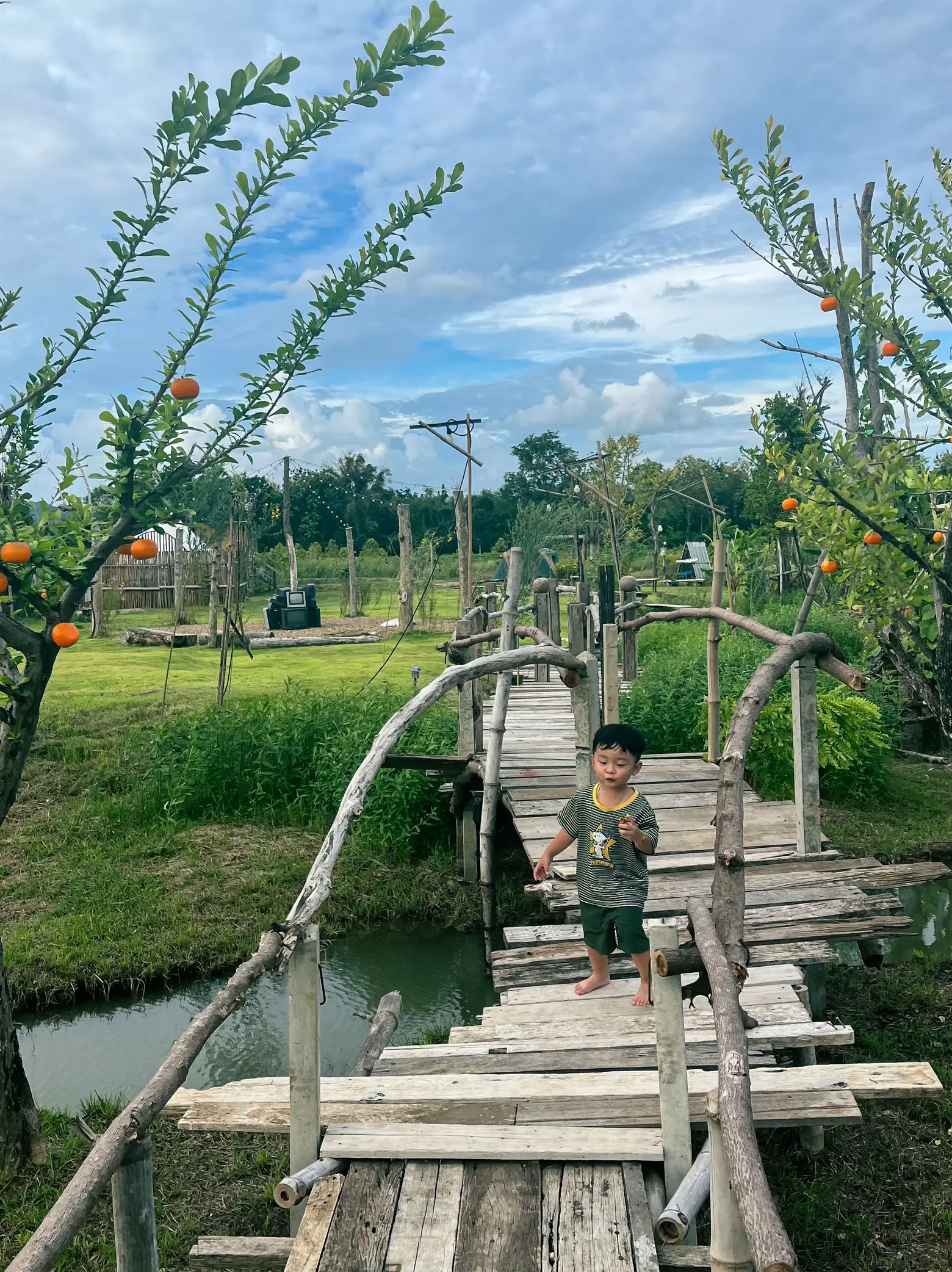 ที่พักเปิดใหม่ ใกล้ตัวเมืองกาญ⛰️ | แกลเลอรีที่โพสต์โดย Aom Thanawan | Lemon8