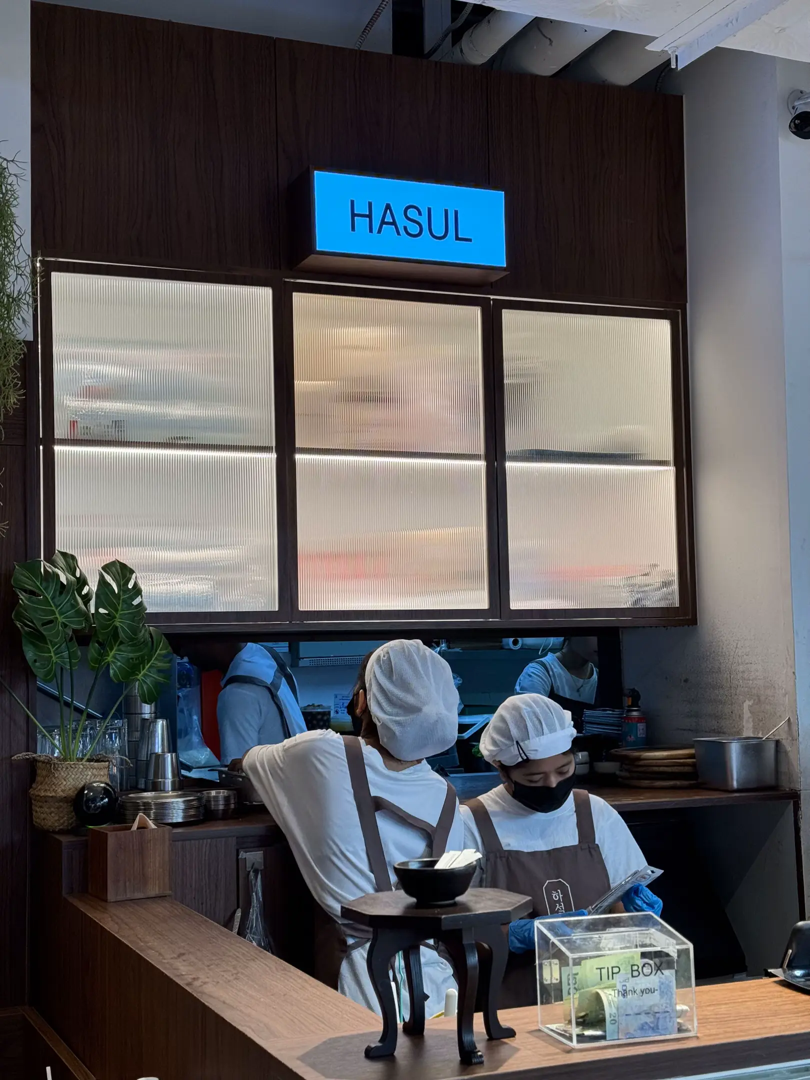 Hasul @ siam center 🥓 | แกลเลอรีที่โพสต์โดย PPNR K | Lemon8