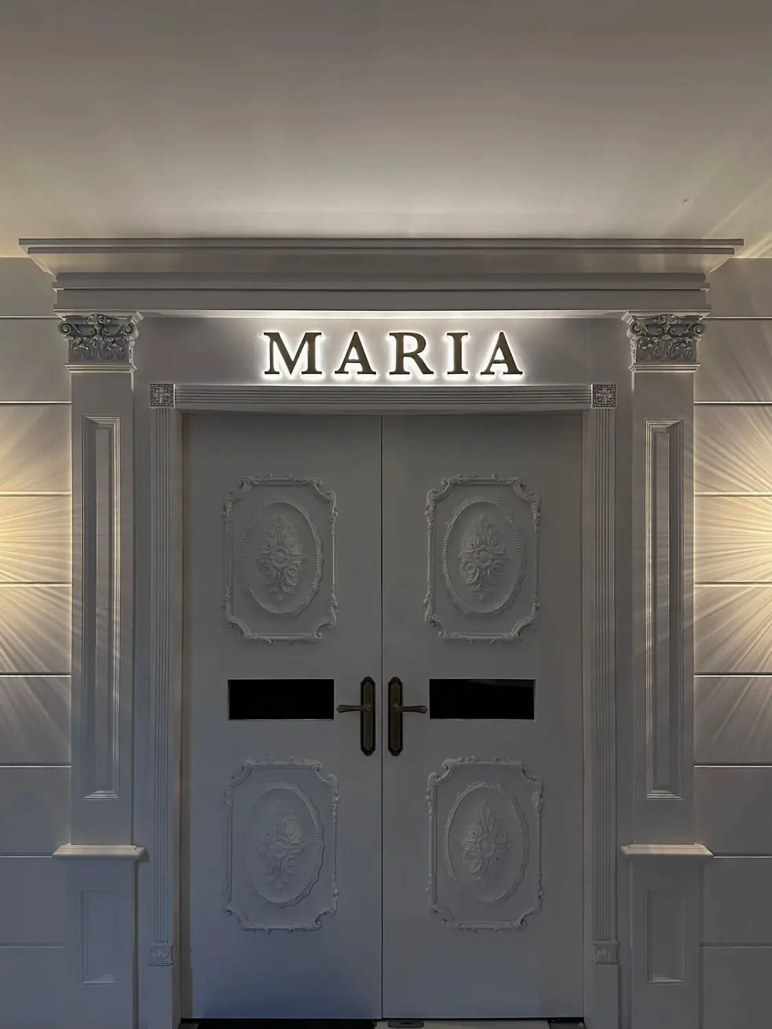 Maria Bar BKK บาร์น้องใหม่จากเครือ W8 🥂 | แกลเลอรีที่โพสต์โดย txteaux ...