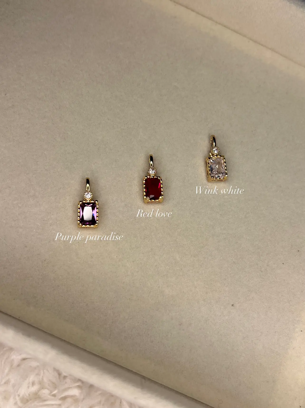 wearing shiny paradise 💋💋 | แกลเลอรีที่โพสต์โดย Gina | Lemon8