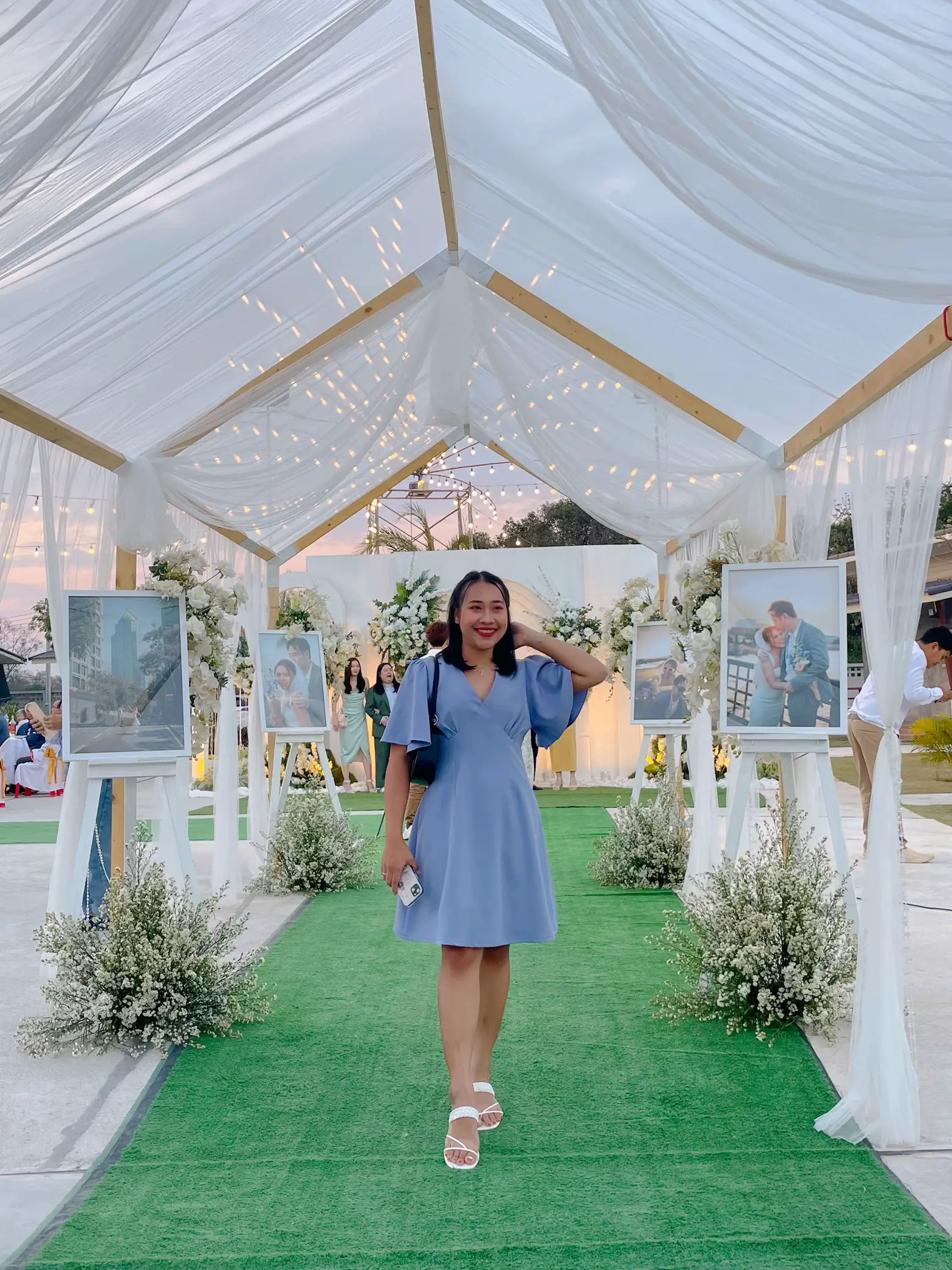 ชุดไปงานแต่ง ธีมสีฟ้า🩵 | แกลเลอรีที่โพสต์โดย Tonnam.m | Lemon8