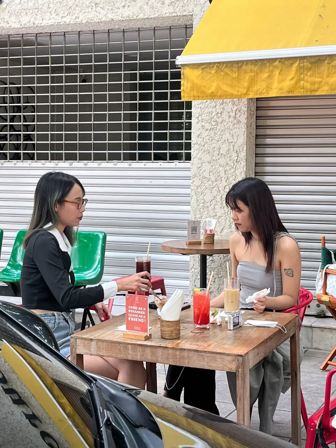 Le Cafe des Stagiaires | แกลเลอรีที่โพสต์โดย MA RI | Lemon8