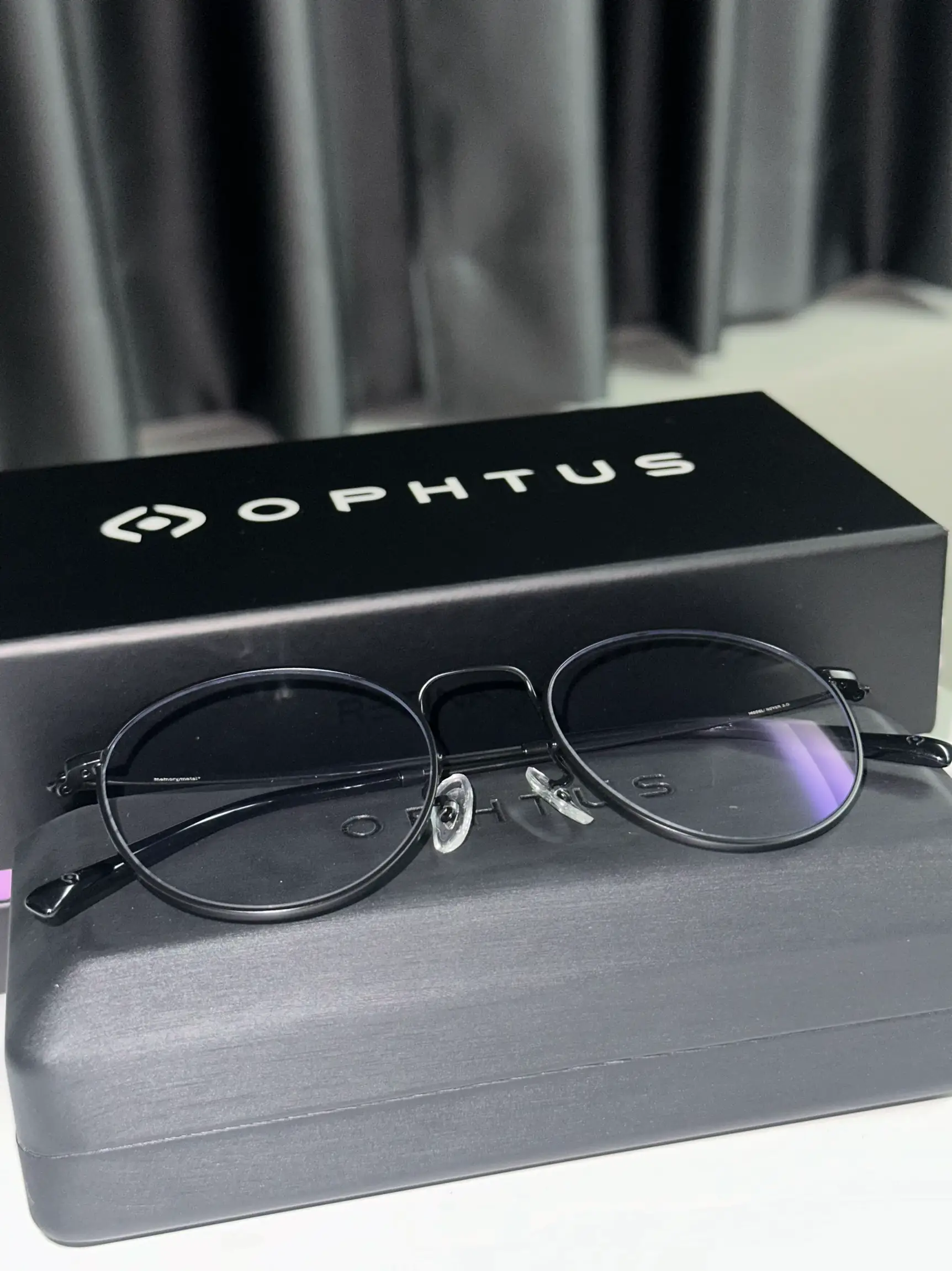 จ้องจอนานเป็นปี เลยตามหาแว่นดี ๆ สักอัน 👀💙 | แกลเลอรีที่โพสต์โดย ไปไหนดี | Lemon8