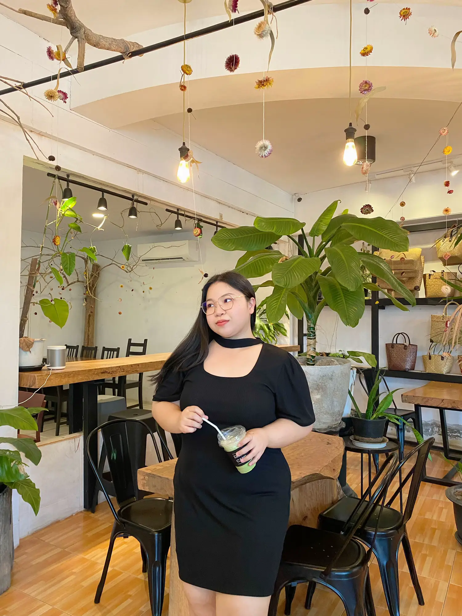 น้ำหนัก 90++ แต่งตัวยังไงดี🌻🌺🌼 | แกลเลอรีที่โพสต์โดย papeamz | Lemon8