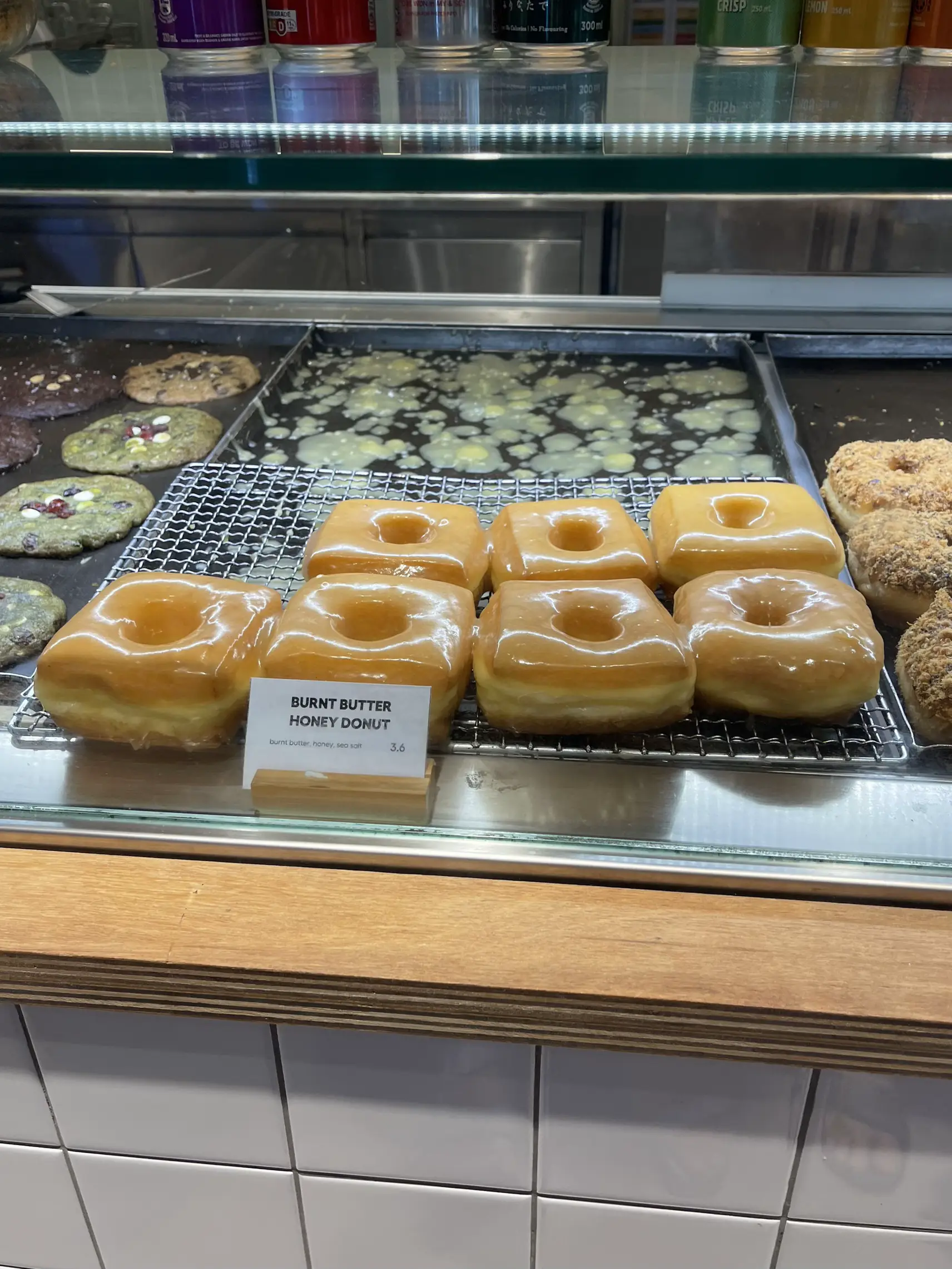 Fluffiest Donuts @ Caffe Pralet | Gallery posted by Foodiekoh | Lemon8