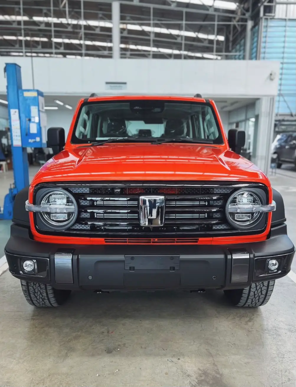 TANK 300 | แกลเลอรีที่โพสต์โดย Kantaphon Tor | Lemon8