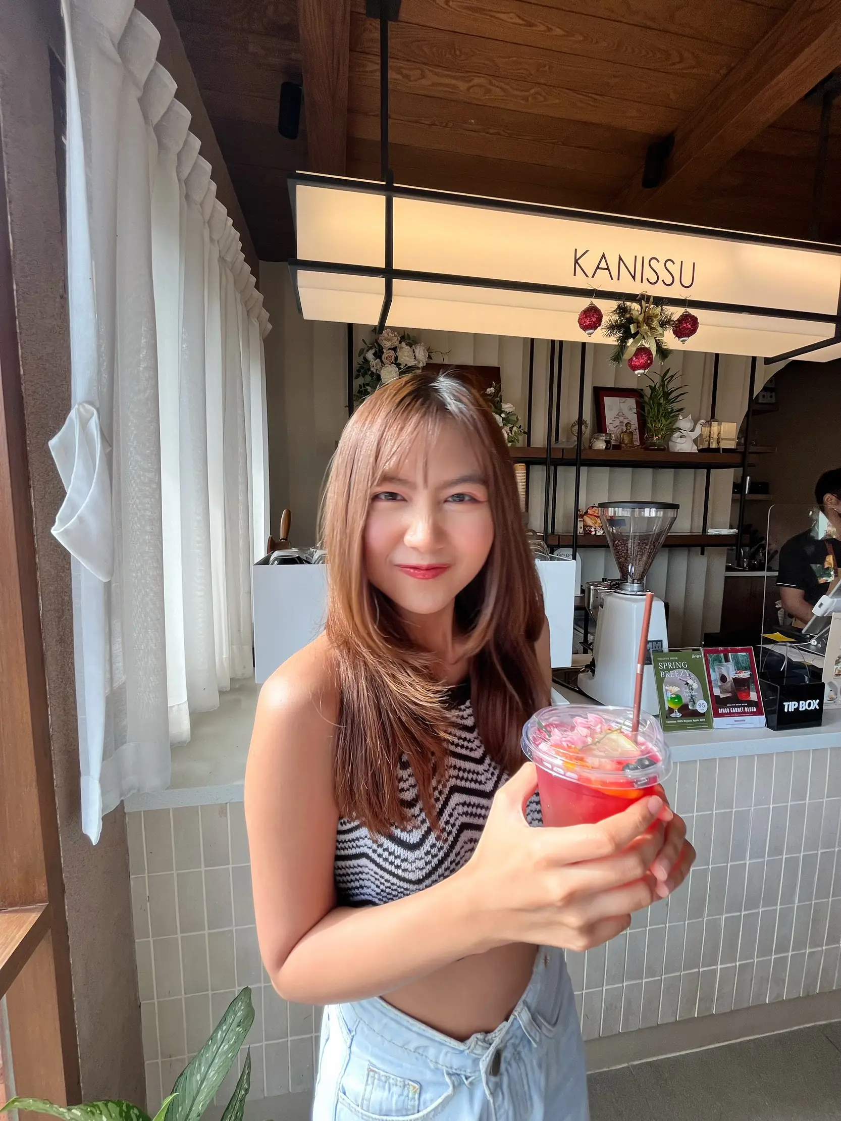 คาเฟ่ไอติม Kanissu.icecream 🤎 ย่านนนทบุรี | แกลเลอรีที่โพสต์โดย ...