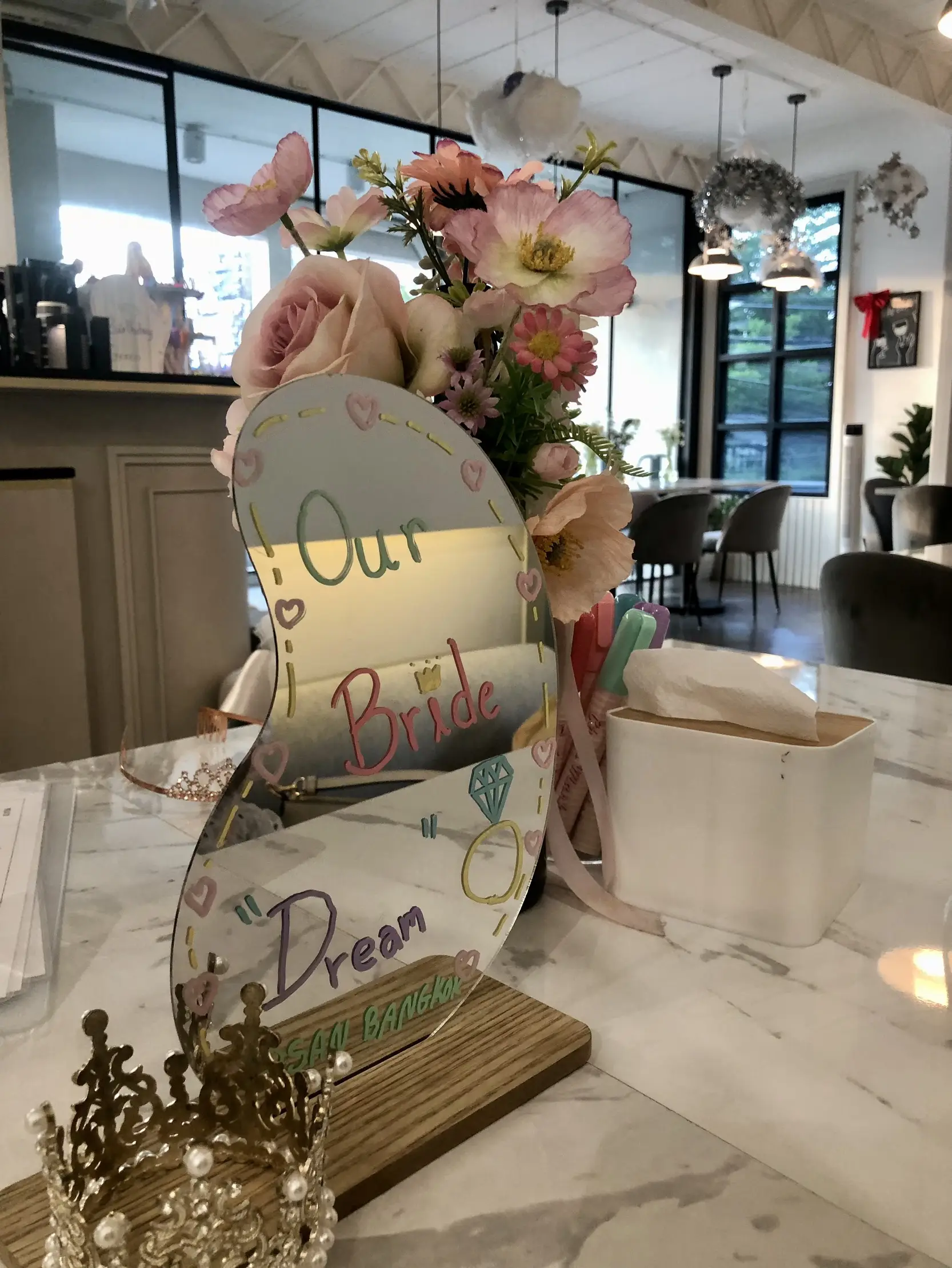 จัดงาน hen night ที่ร้าน san bangkok | แกลเลอรีที่โพสต์โดย stungao | Lemon8