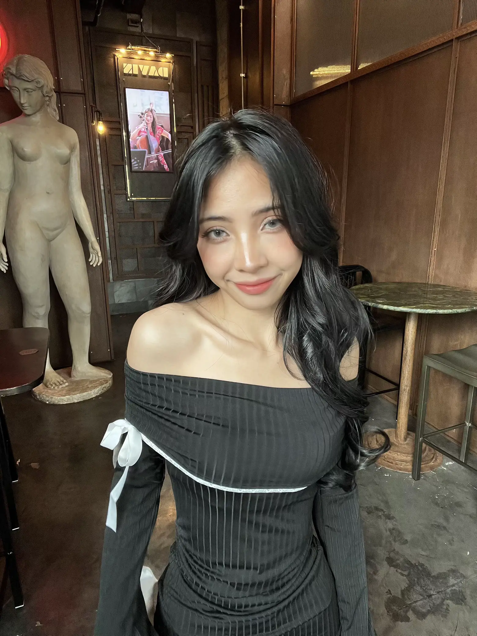 Davin Cafe | IDEAS ถ่ายรูปฟิวต่างประเทศ | แกลเลอรีที่โพสต์โดย 📍เที่ยวตามแผน | Lemon8