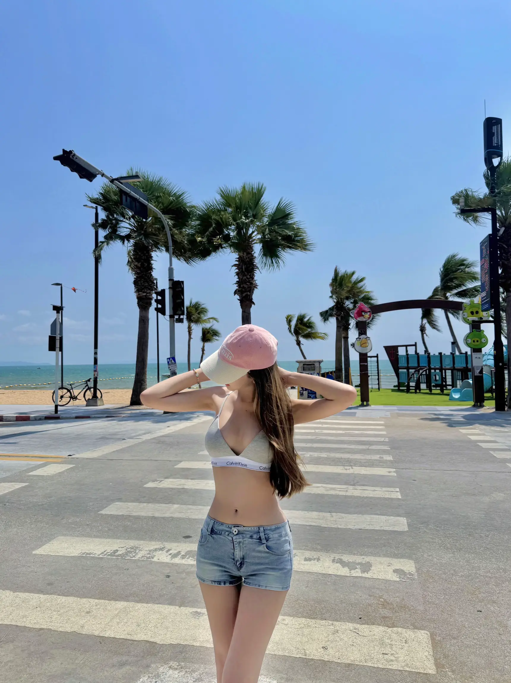 Beach vibe 🌤️ | แกลเลอรีที่โพสต์โดย Yxmiwang ️ | Lemon8