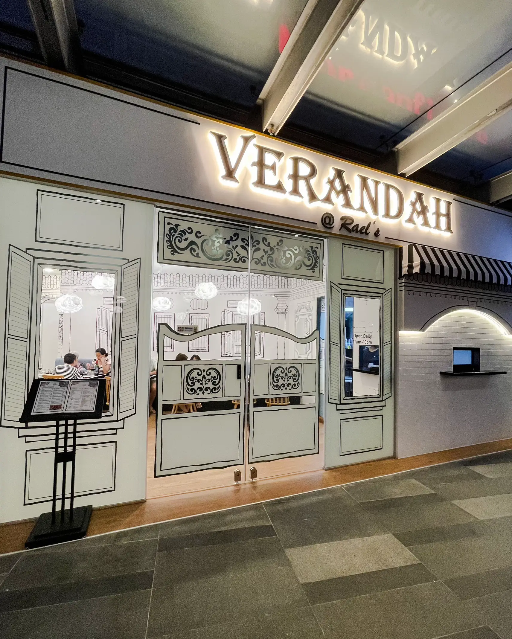 Verandah@Rael’s — Peranakan fare at The Star Vista | Gallery posted by ...