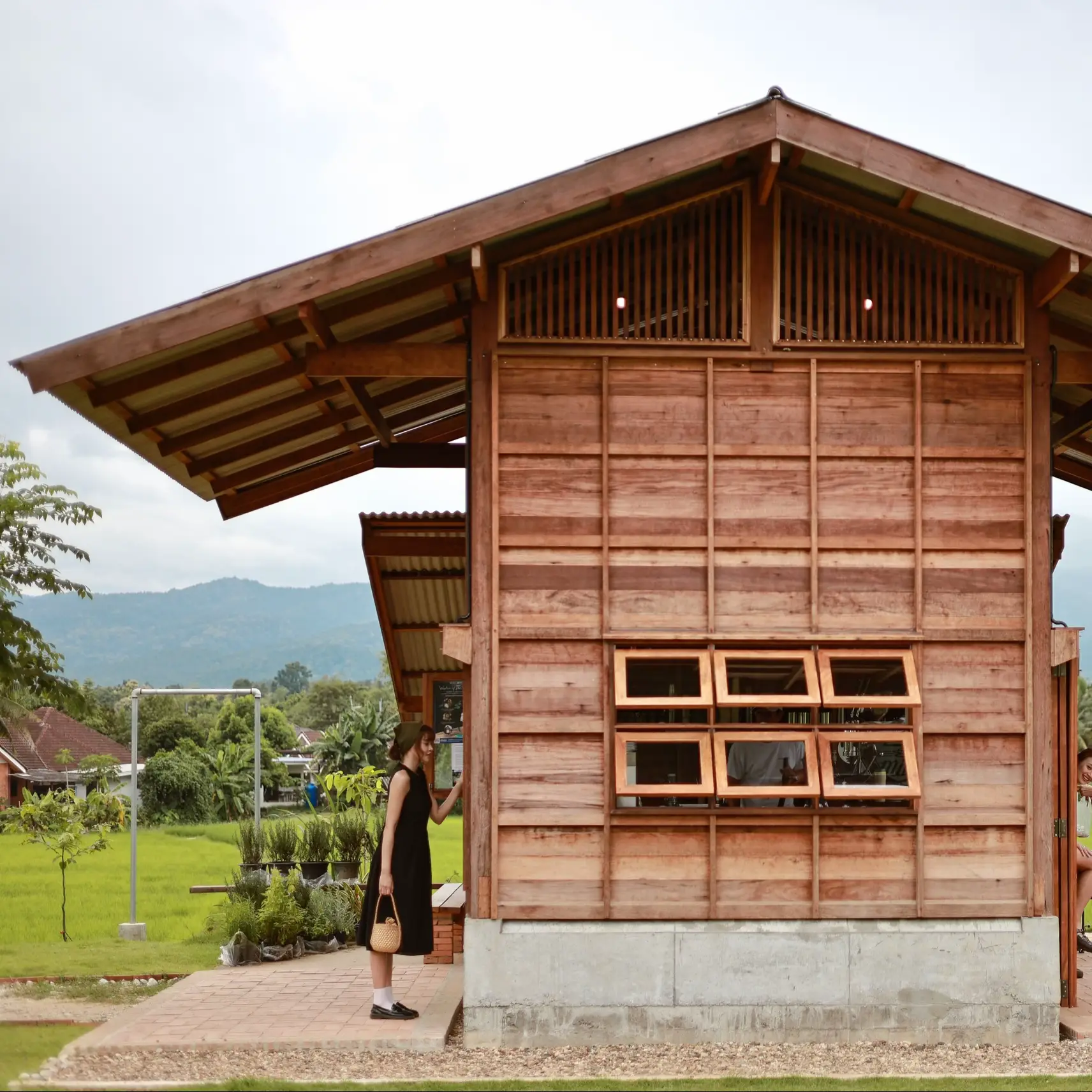 🌾จิบกาแฟริมทุ่ง Thingamajiggy #คาเฟ่แม่ริม #เชียงใหม่ | แกลเลอรีที่ ...