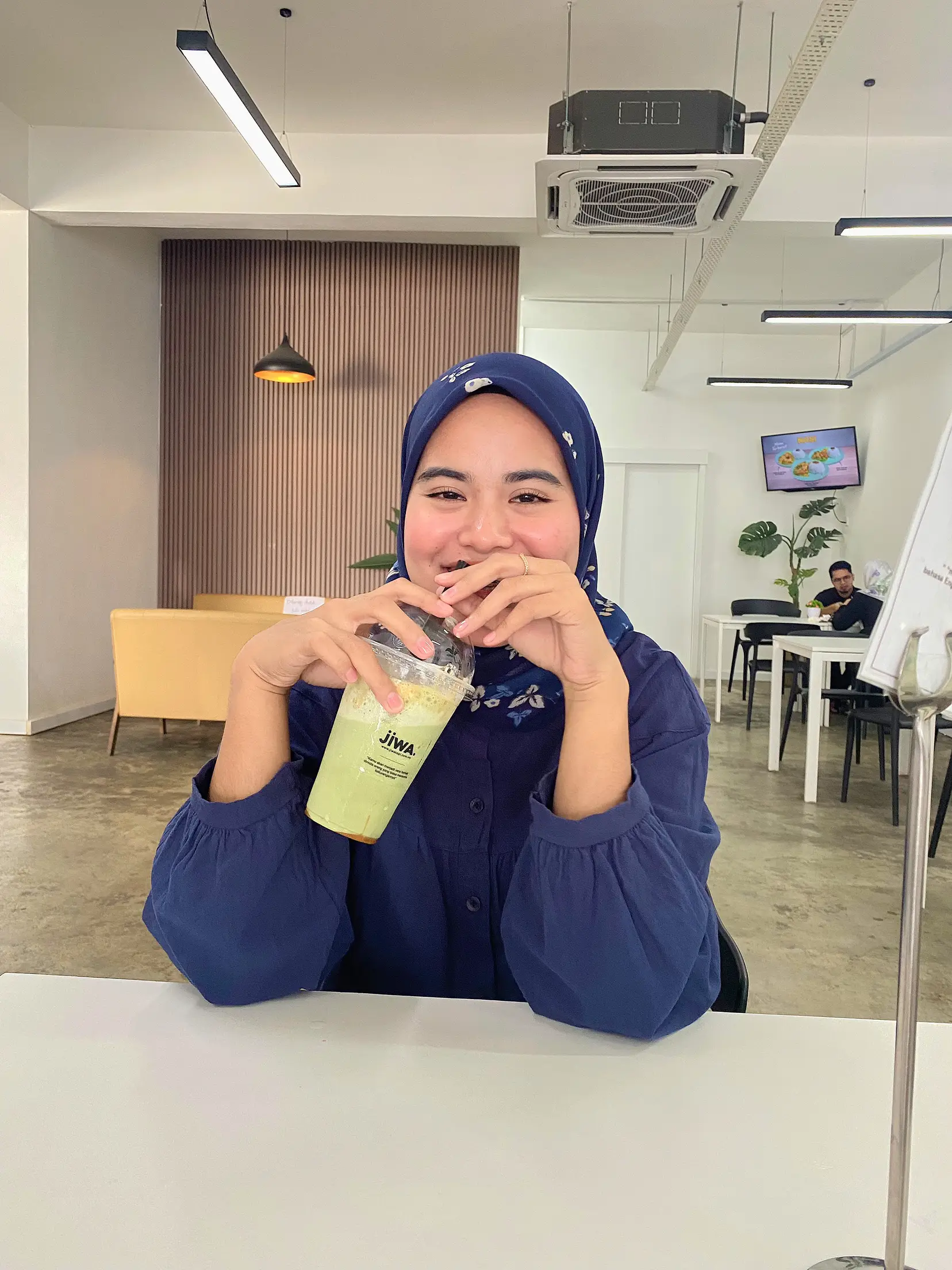 CAFE | Galeri disiarkan oleh 𝗍ᥡһᥲһ ᥫ᭡ | Lemon8
