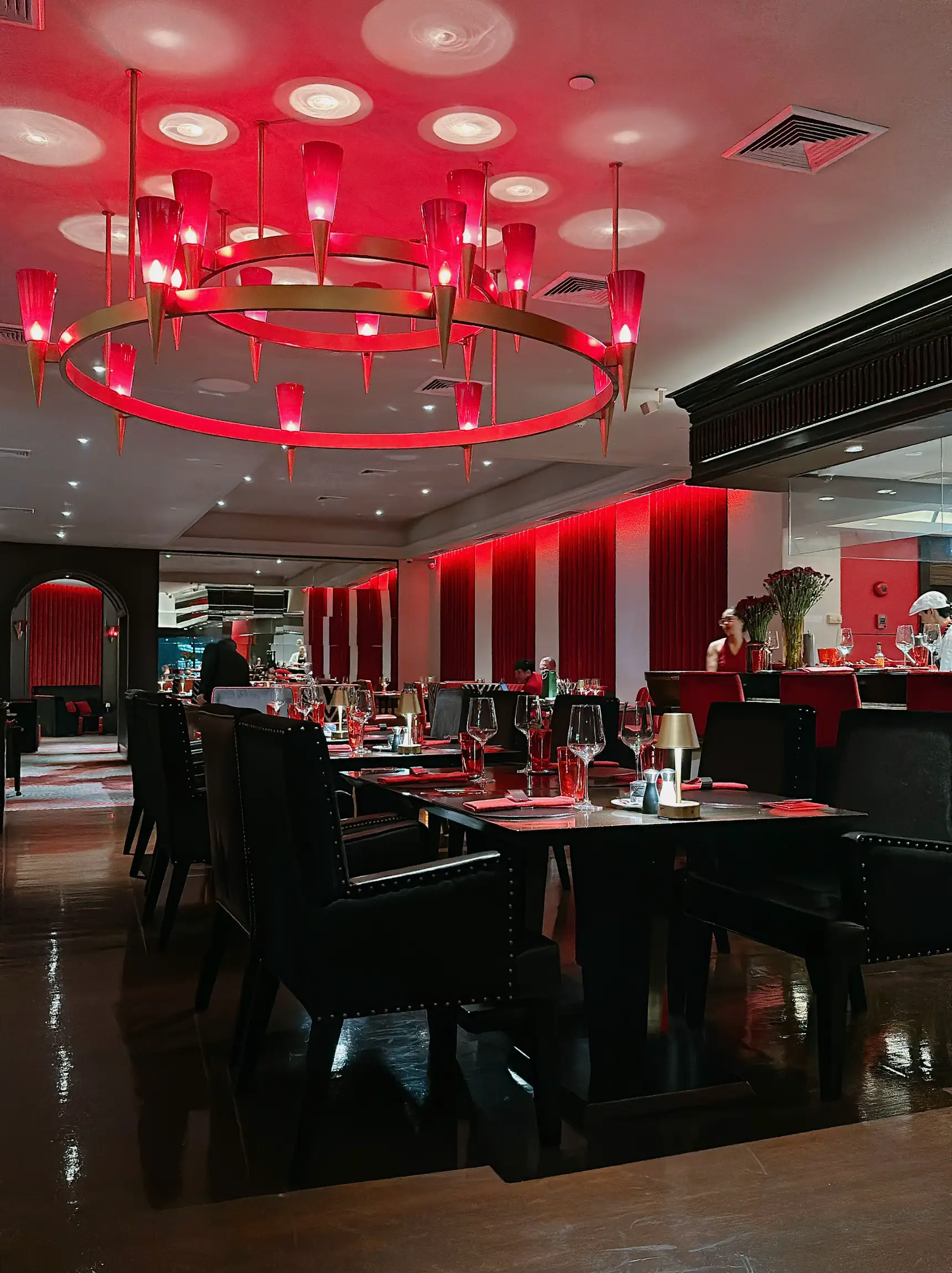 Rib room & Bar steakhouse | แกลเลอรีที่โพสต์โดย VMN | Lemon8