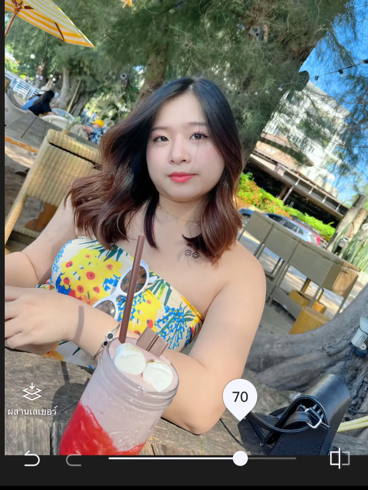 เปลี่ยนสีรูปมืดๆให้สดใส🥰💖💙 | แกลเลอรีที่โพสต์โดย Pim Rich | Lemon8