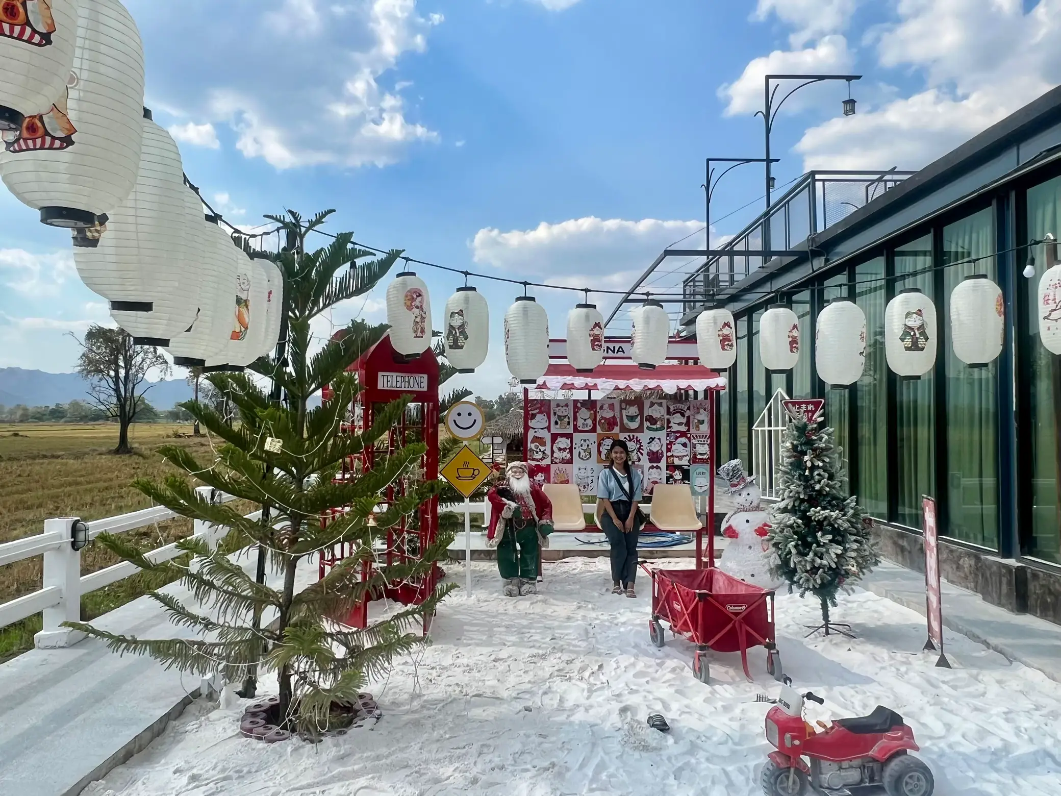 ฮักนา คาเฟ่ กาญจนบุรี (HUGNA CAFE) คาเฟ่รถไฟจิ๋ว | แกลเลอรีที่โพสต์โดย ...