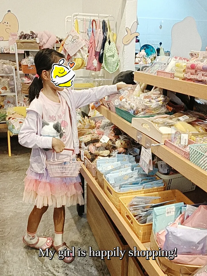 You have to visit this cute gift shop! | Gallery posted by Zheng family ...