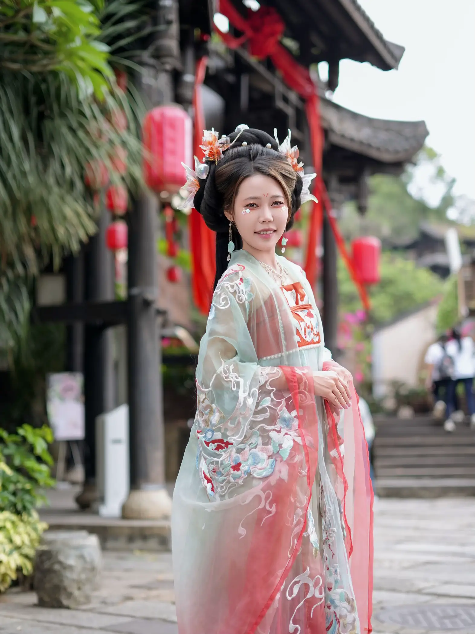 รีวิว…แต่งชุดจีนถ่ายรูปเล่น เซินเจิ้น | แกลเลอรีที่โพสต์โดย Looknam | Lemon8