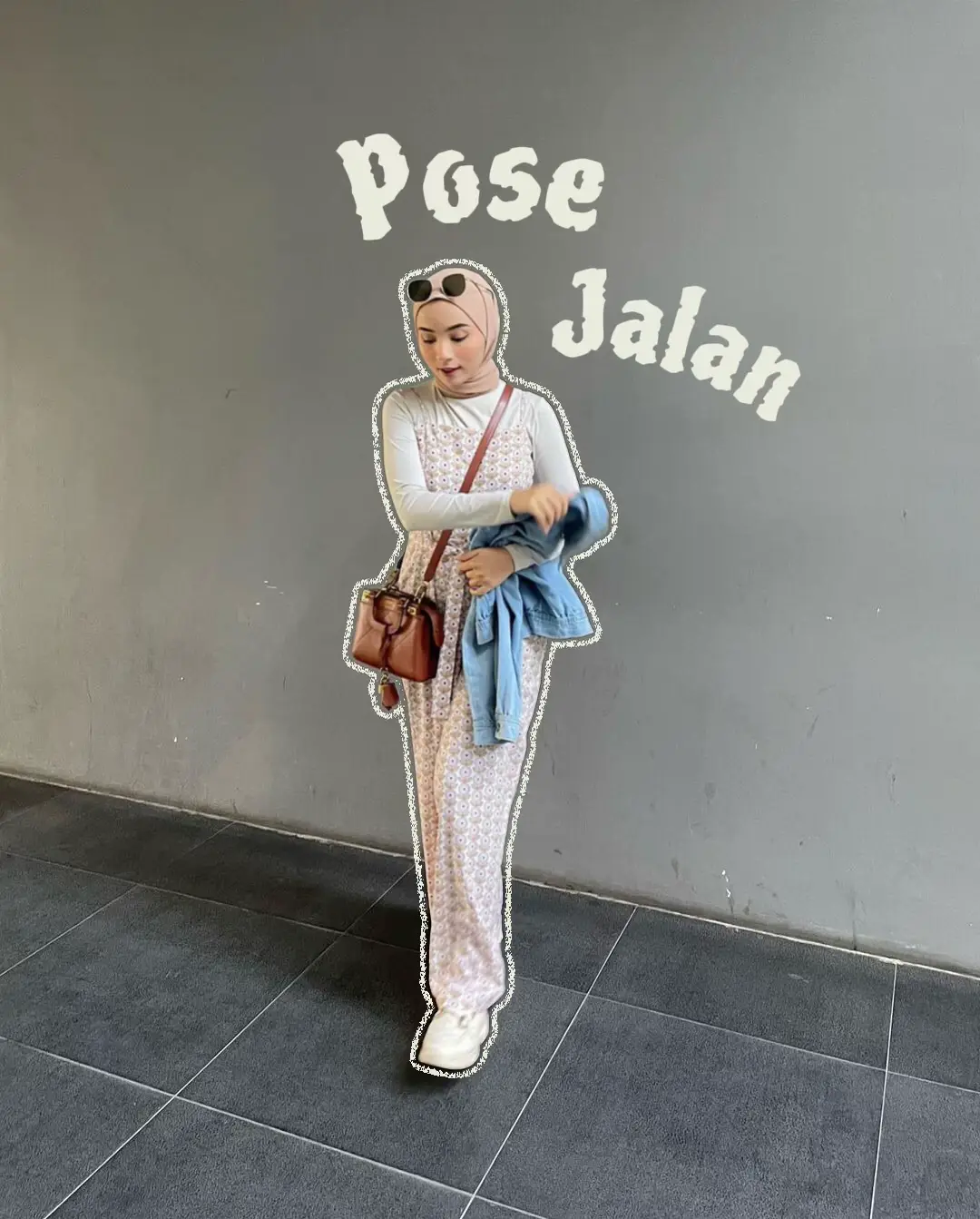 Ide Pose Foto Berdiri 👯‍♀️ | Galeri diposting oleh belgisalhamid | Lemon8