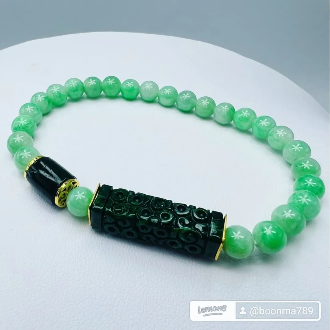 หินหยกพม่าสวยงาม | แกลเลอรีที่โพสต์โดย BOONMAรับทำเว็ป | Lemon8