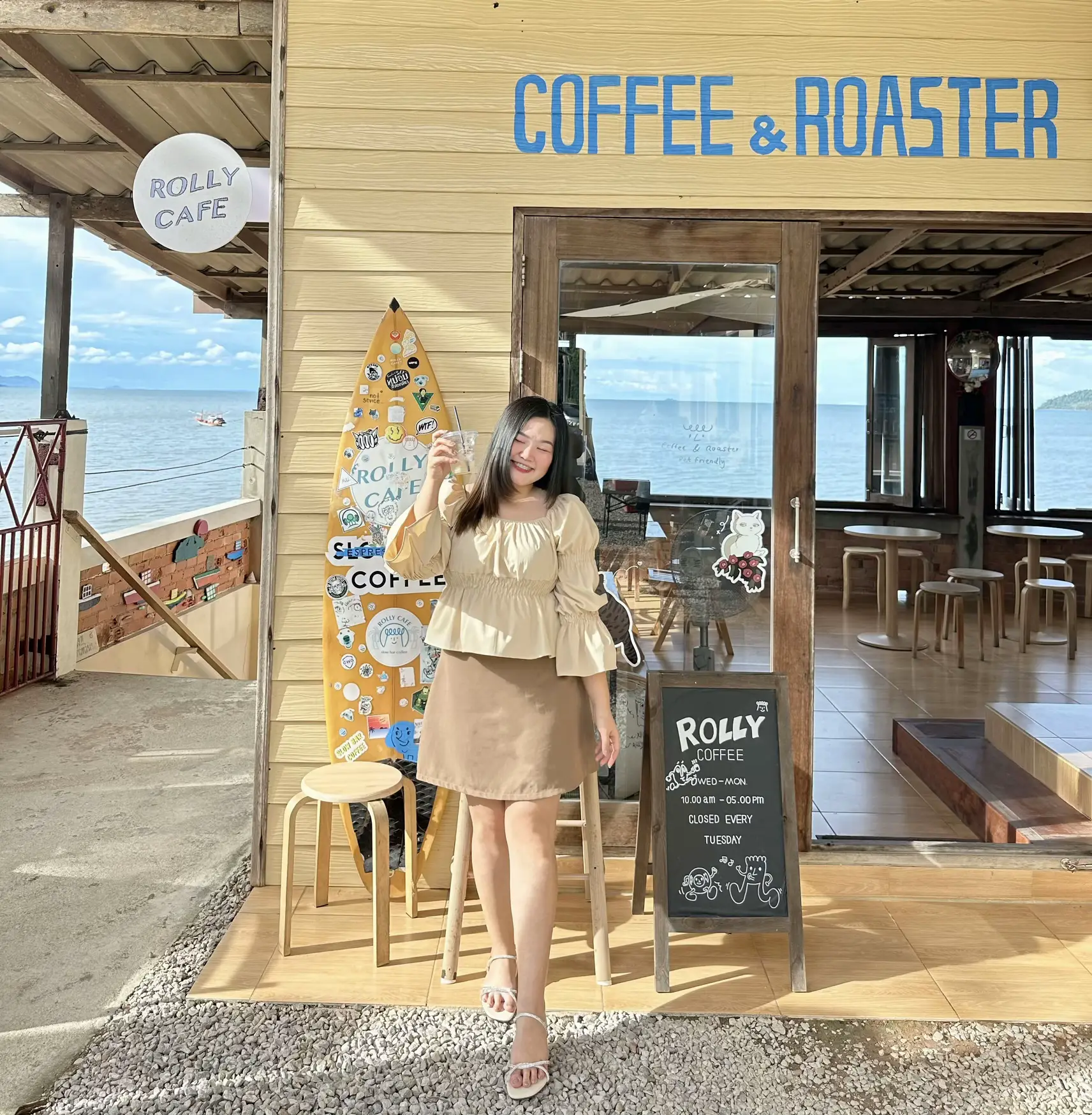 Rolly Cafe 🌊☀️ | แกลเลอรีที่โพสต์โดย Miew.mm ʚɞ 🐰🫧 | Lemon8