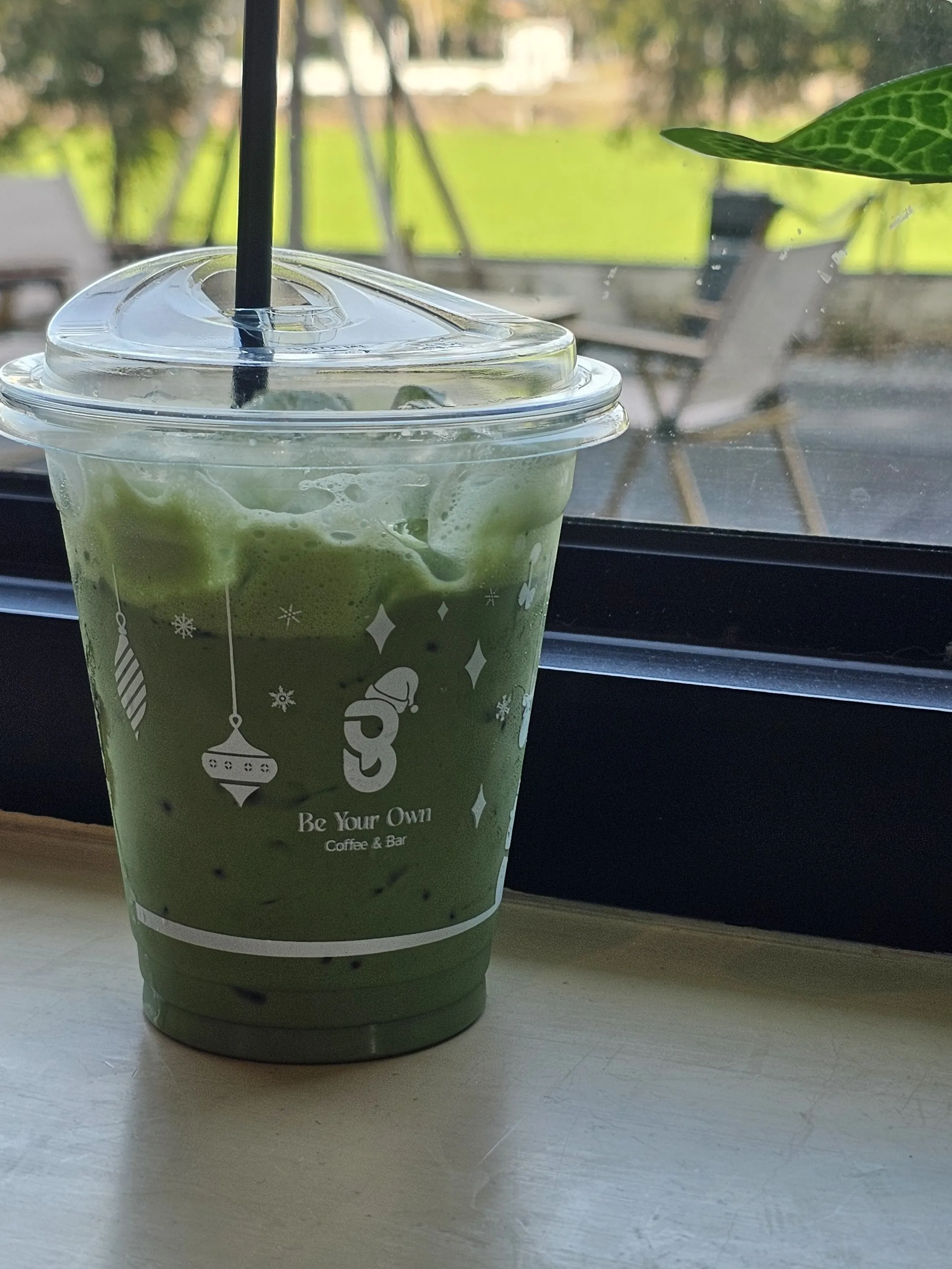 คาเฟ่นนทบุรี ย่านราชพฤกษ์ BYO Coffee&Bar | แกลเลอรีที่โพสต์โดย ...