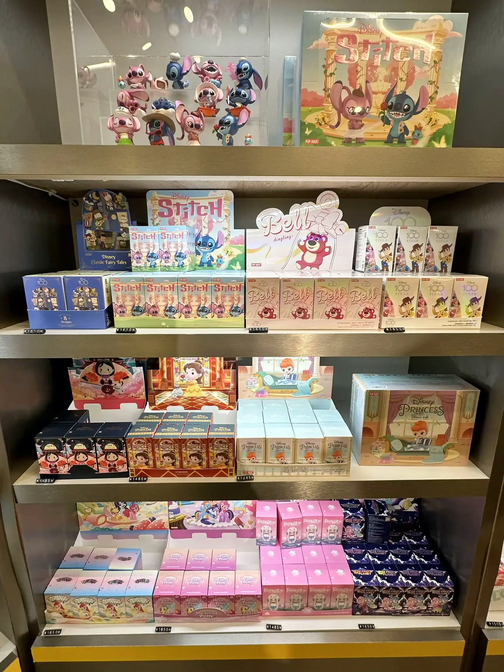 POP MART # OSAKA มีอะไรน่าช้อปบ้าง ? 💖🇯🇵 ตามมาดูกันเลย!! | แกลเลอรีที่ ...