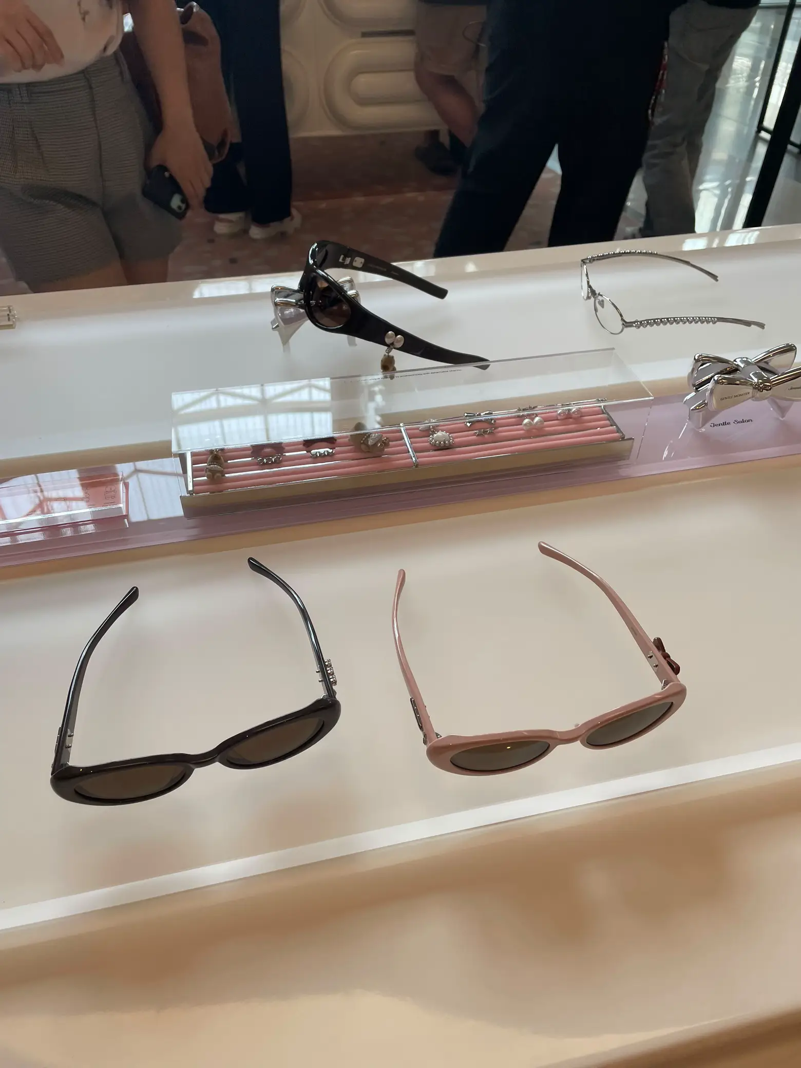 Gentlemonster x Jennie at Siam paragon | แกลเลอรีที่โพสต์โดย NJOY EVERY DAY | Lemon8