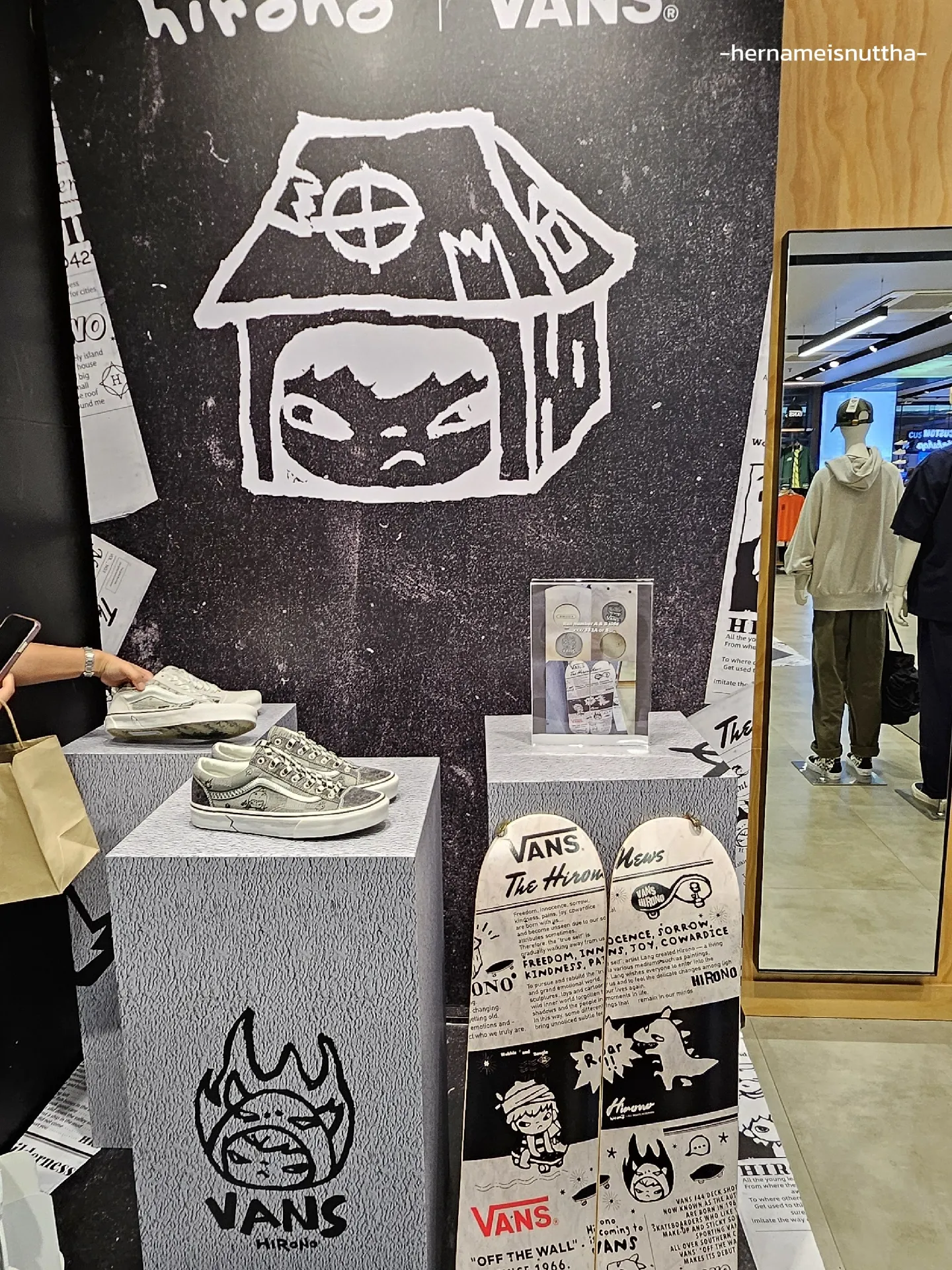Update HIRONO X VAN สาขาสยามเซน 😍 เหลืออะไรบ้างละ | แกลเลอรีที่โพสต์โดย ...