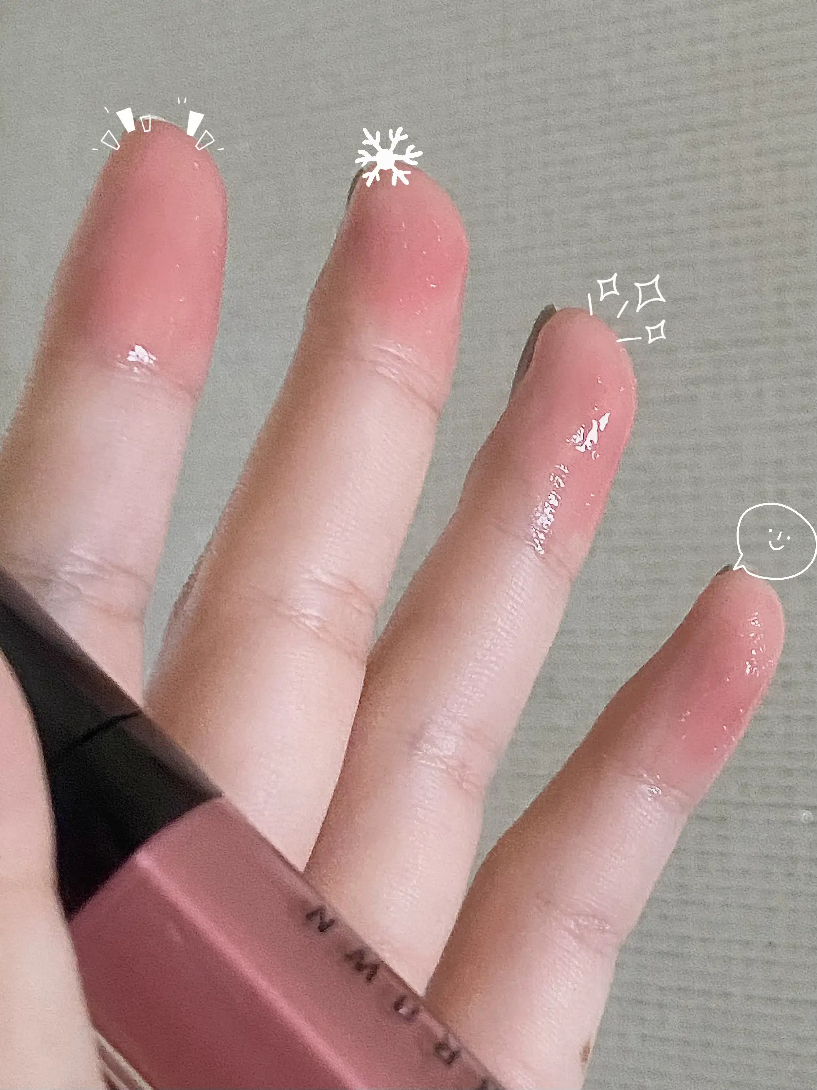 Bobbi Brown Crushed Oil-Infused Gloss 🌸 | แกลเลอรีที่โพสต์โดย HYL | Lemon8