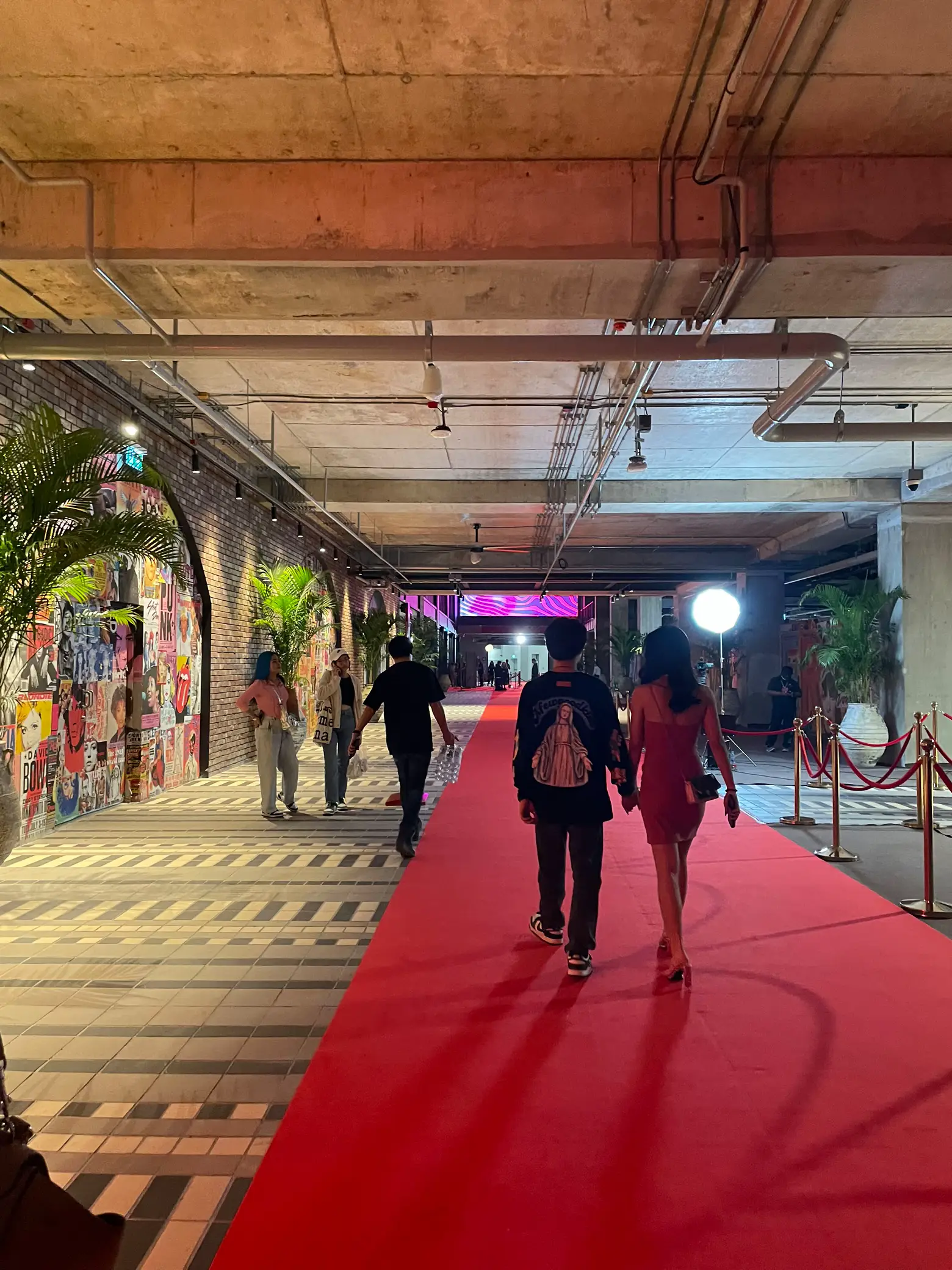 รีวิว countdown ที่ tribe sky beach club emsphere ชั้น 5 | แกลเลอรีที่ ...