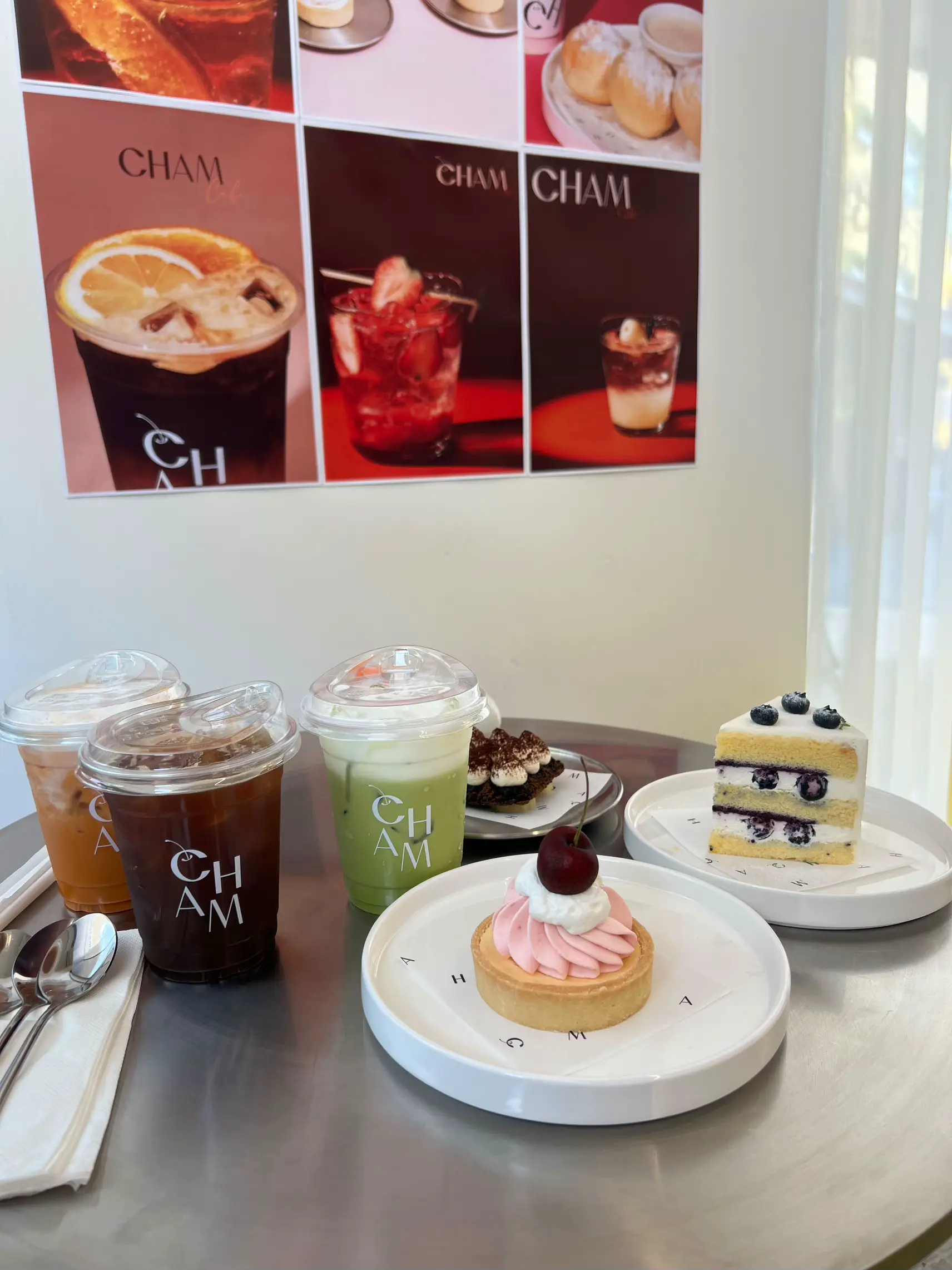 CHAM THING 🍒 คาเฟ่เปิดใหม่ย่านปิ่นเกล้า | แกลเลอรีที่โพสต์โดย Khanoon ...