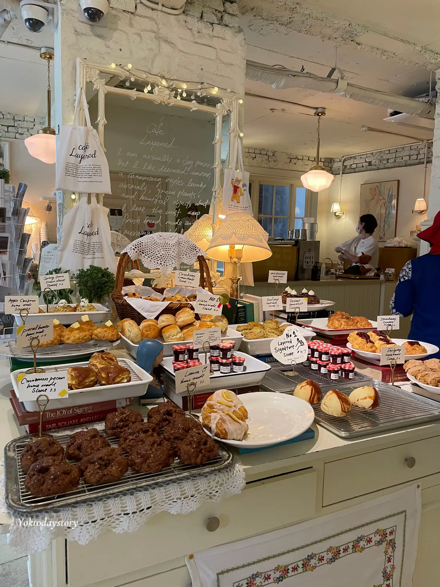 Layered Cafe สไตล์ยุโรปใน Seoul | Gallery posted by Yoktodaystory | Lemon8