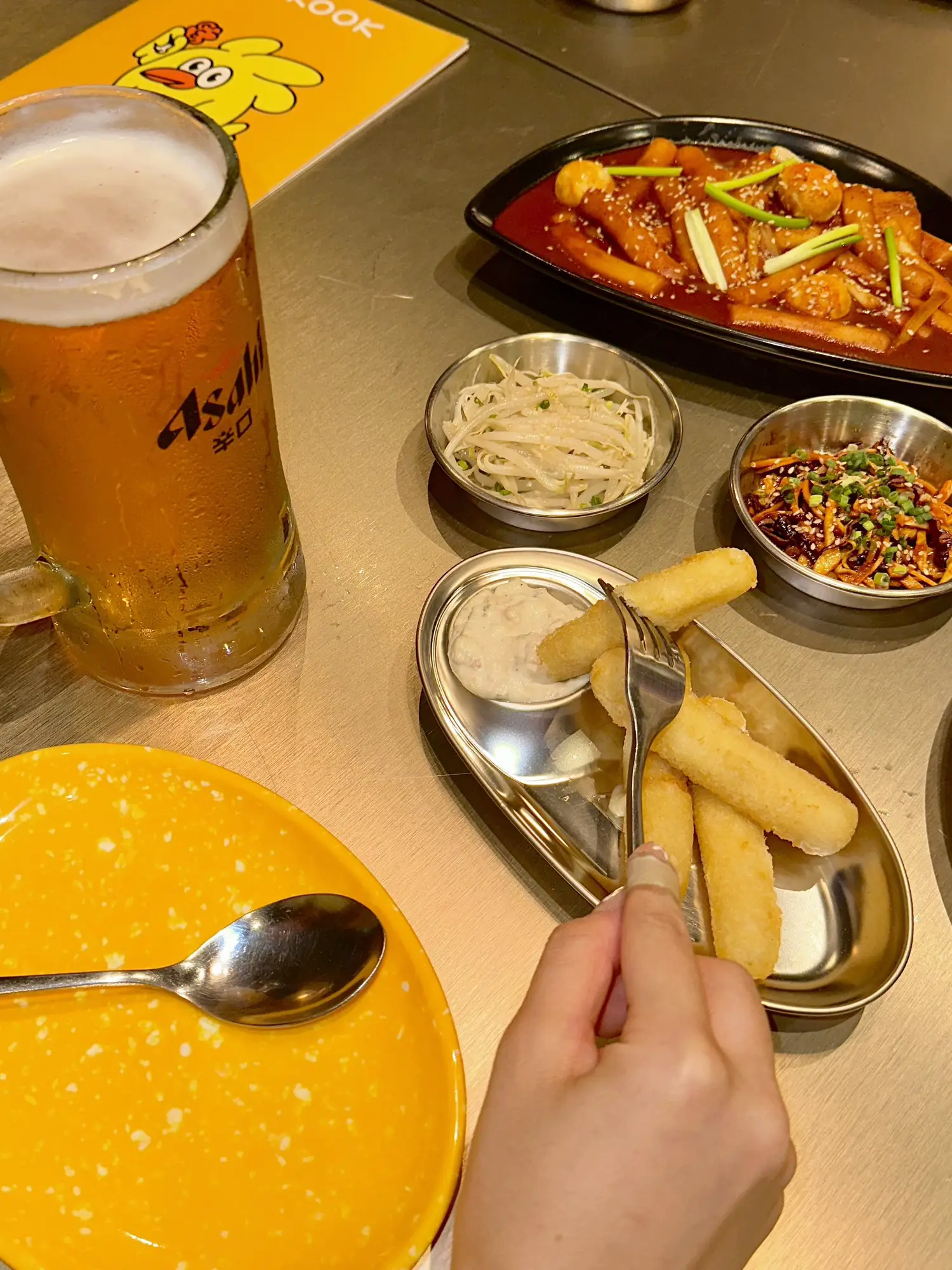 🍗 + 🍺 = 💖💖💖 | แกลเลอรีที่โพสต์โดย B B B | Lemon8