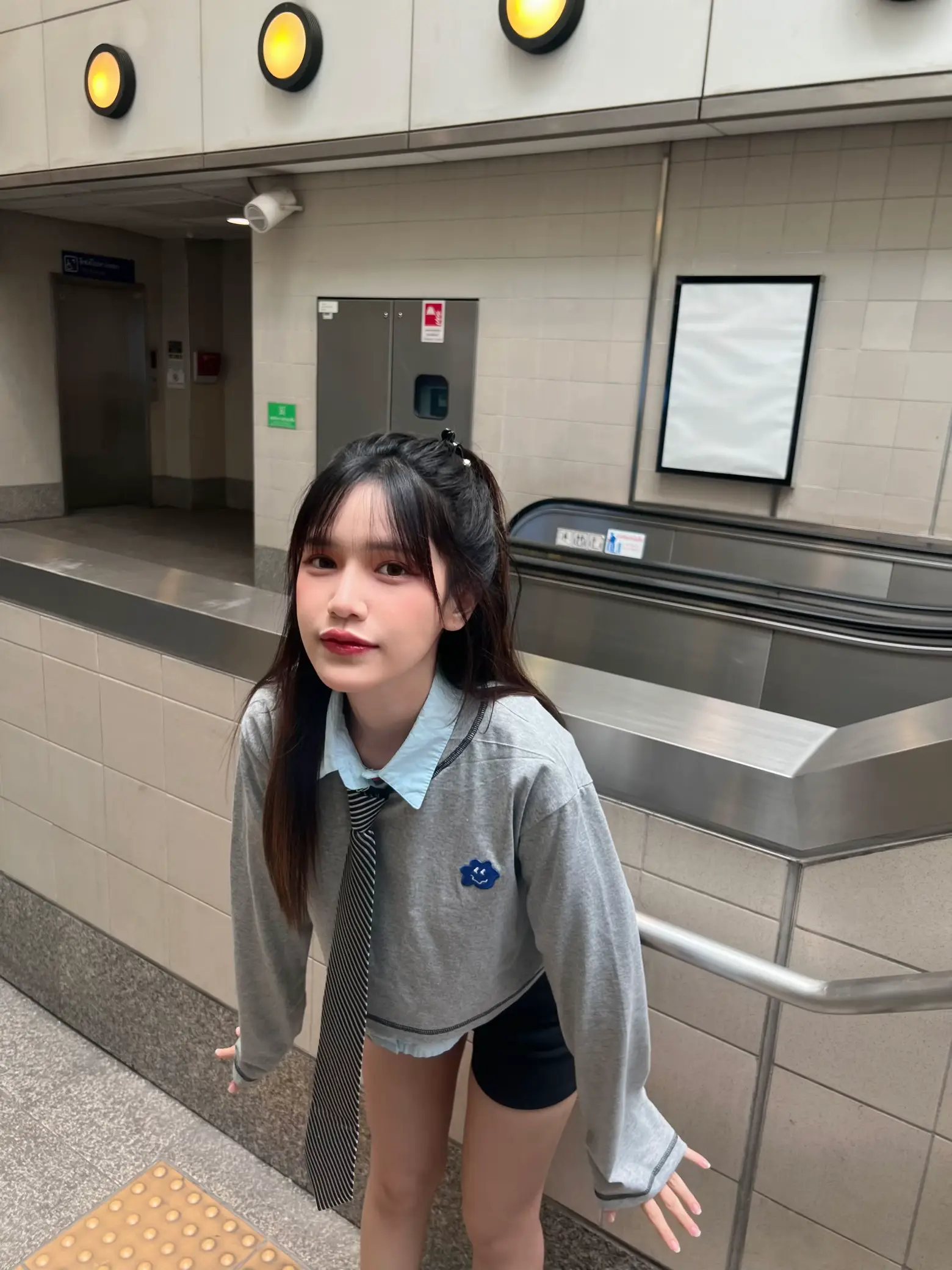 Ootd & Location Post 📍 ศูนย์ประชุมแห่งชาติสิริกิต์ | แกลเลอรีที่โพสต์โดย ♡ | Lemon8