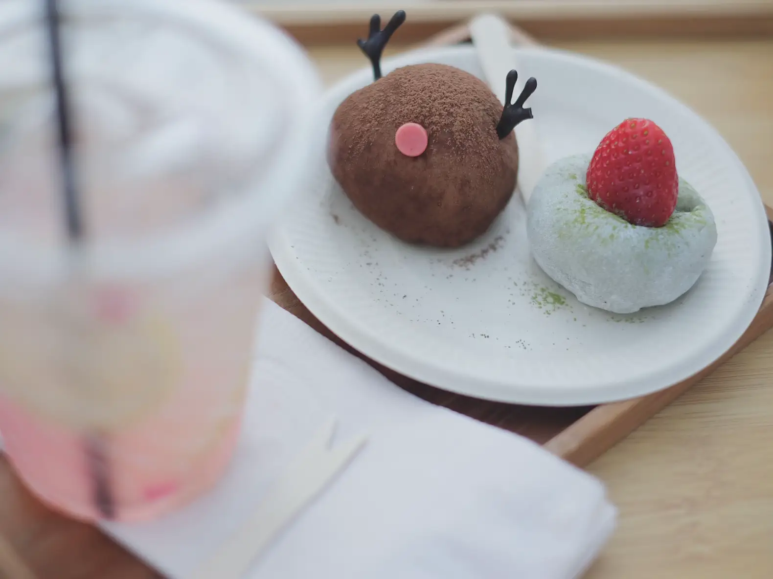คาเฟ่บรรยากาศดีมากกกกก | แกลเลอรีที่โพสต์โดย BBee ① ⑤ | Lemon8
