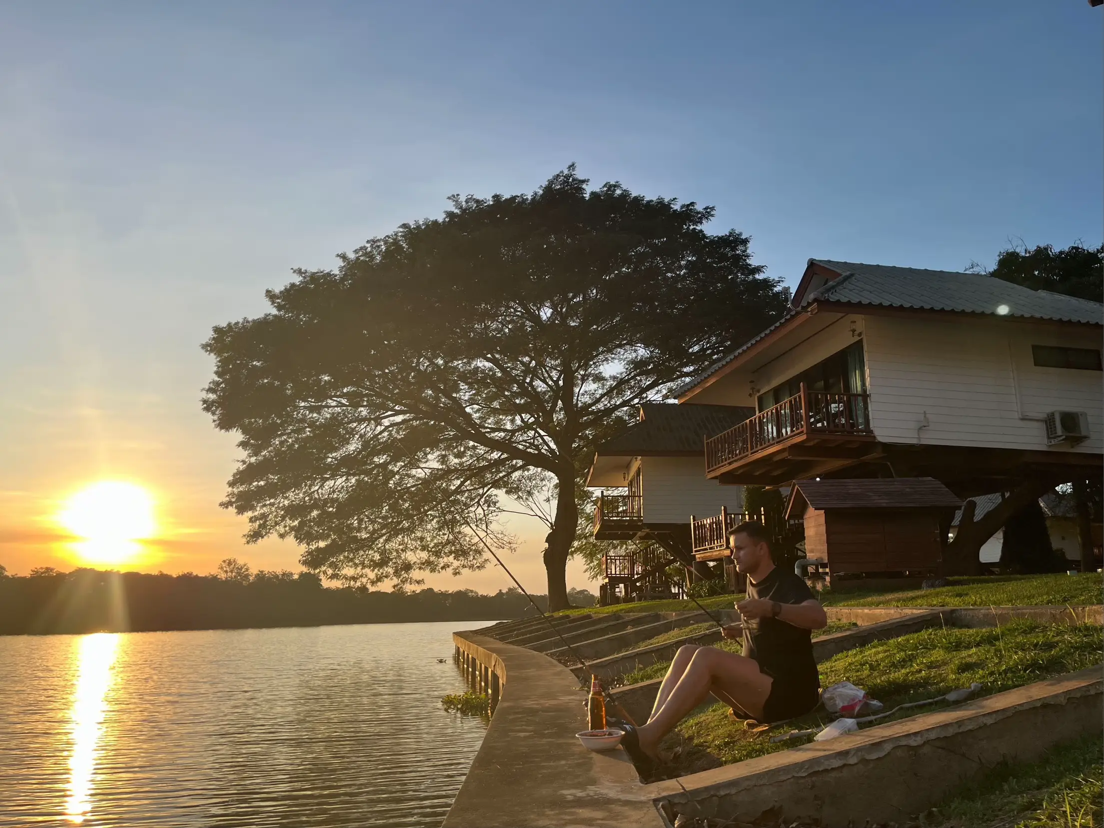 ที่พักสุพรรณบุรี | แกลเลอรีที่โพสต์โดย Sofia | Lemon8