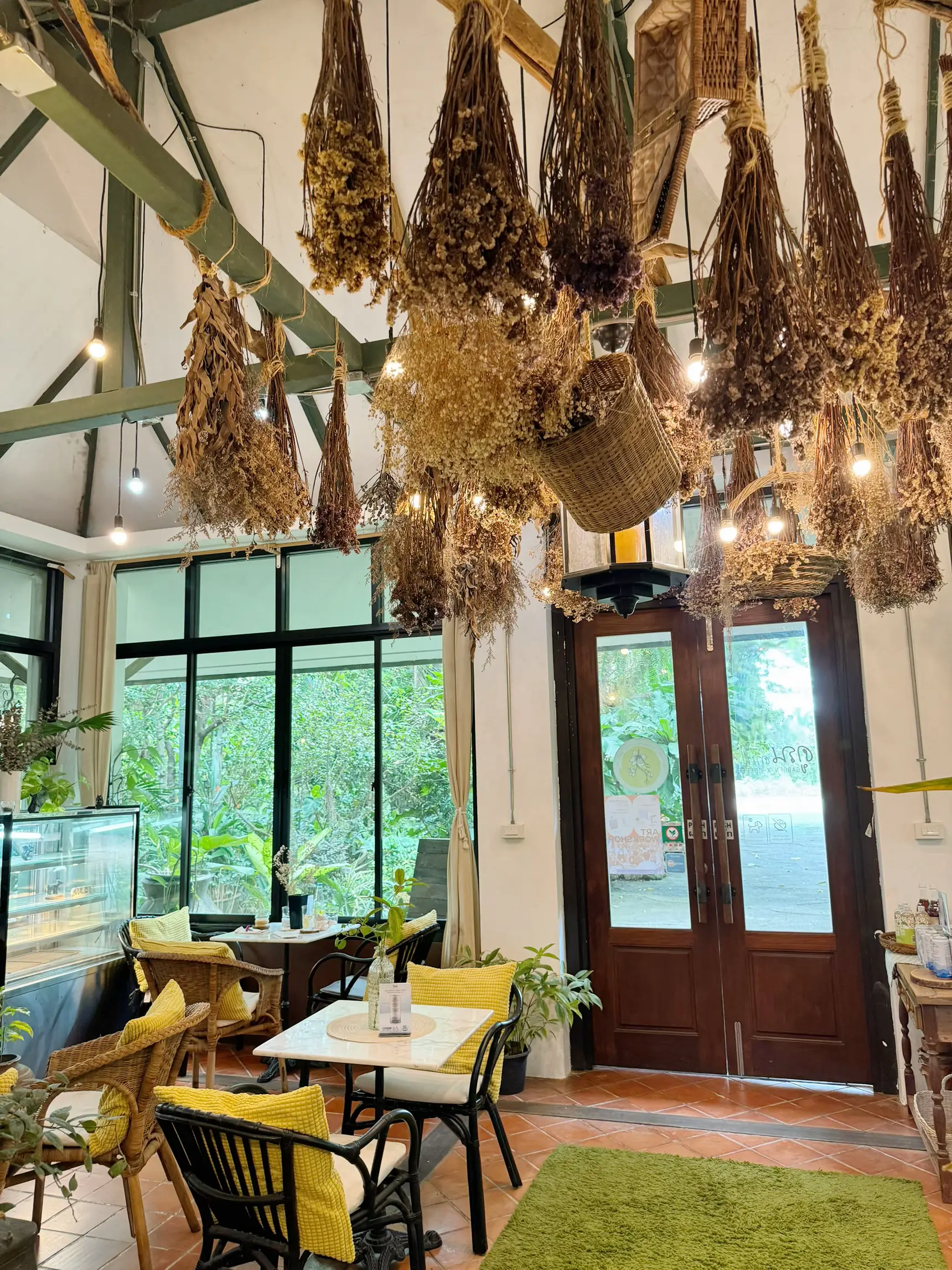 🎨Workshop Paint Day @Koon’s Cafe☕️ | แกลเลอรีที่โพสต์โดย KokiStyle | Lemon8