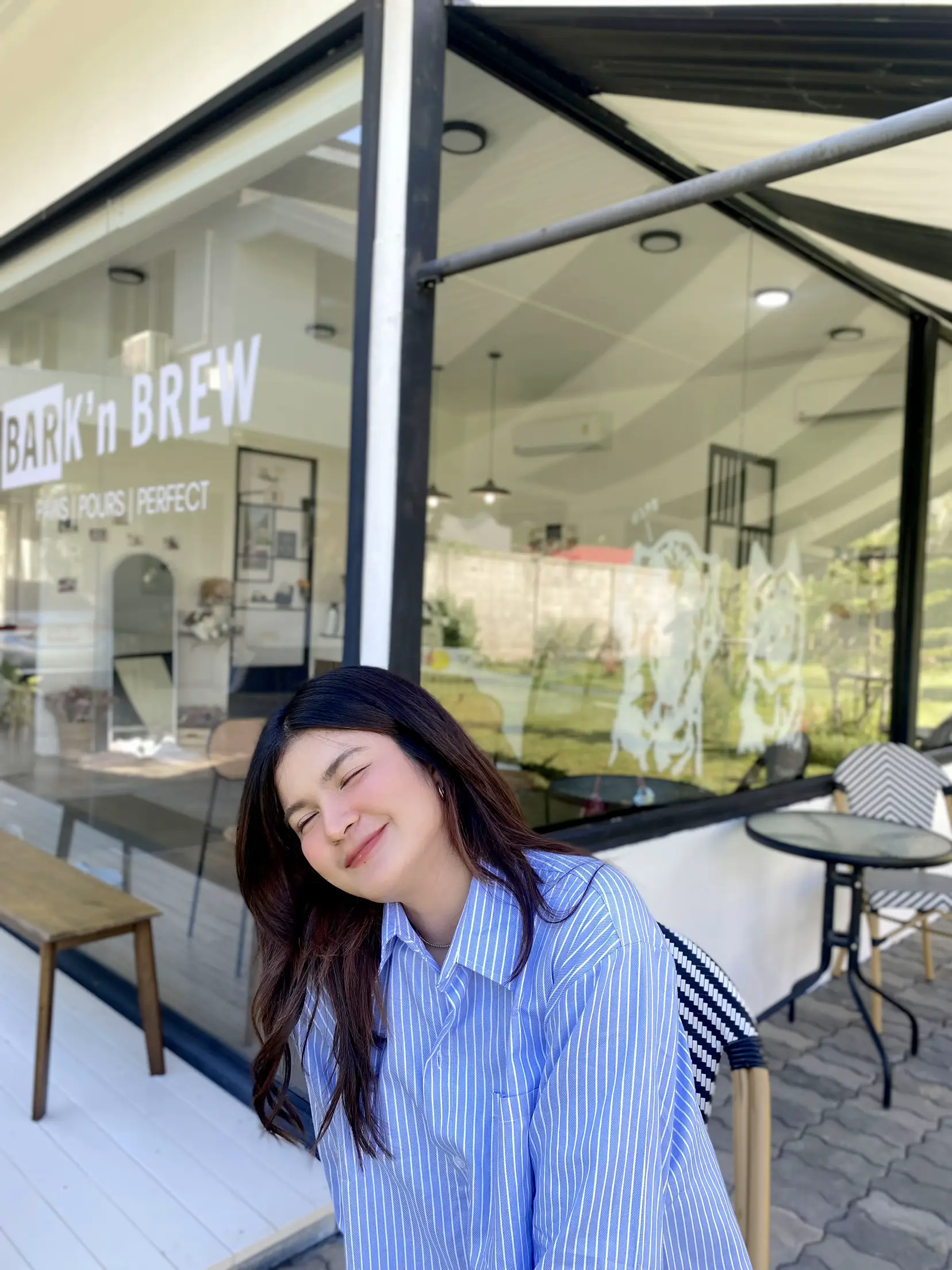 Bark’n Brew Cafe คาเฟ่น้องหมาย่านสามพราน | แกลเลอรีที่โพสต์โดย meen.mumi | Lemon8